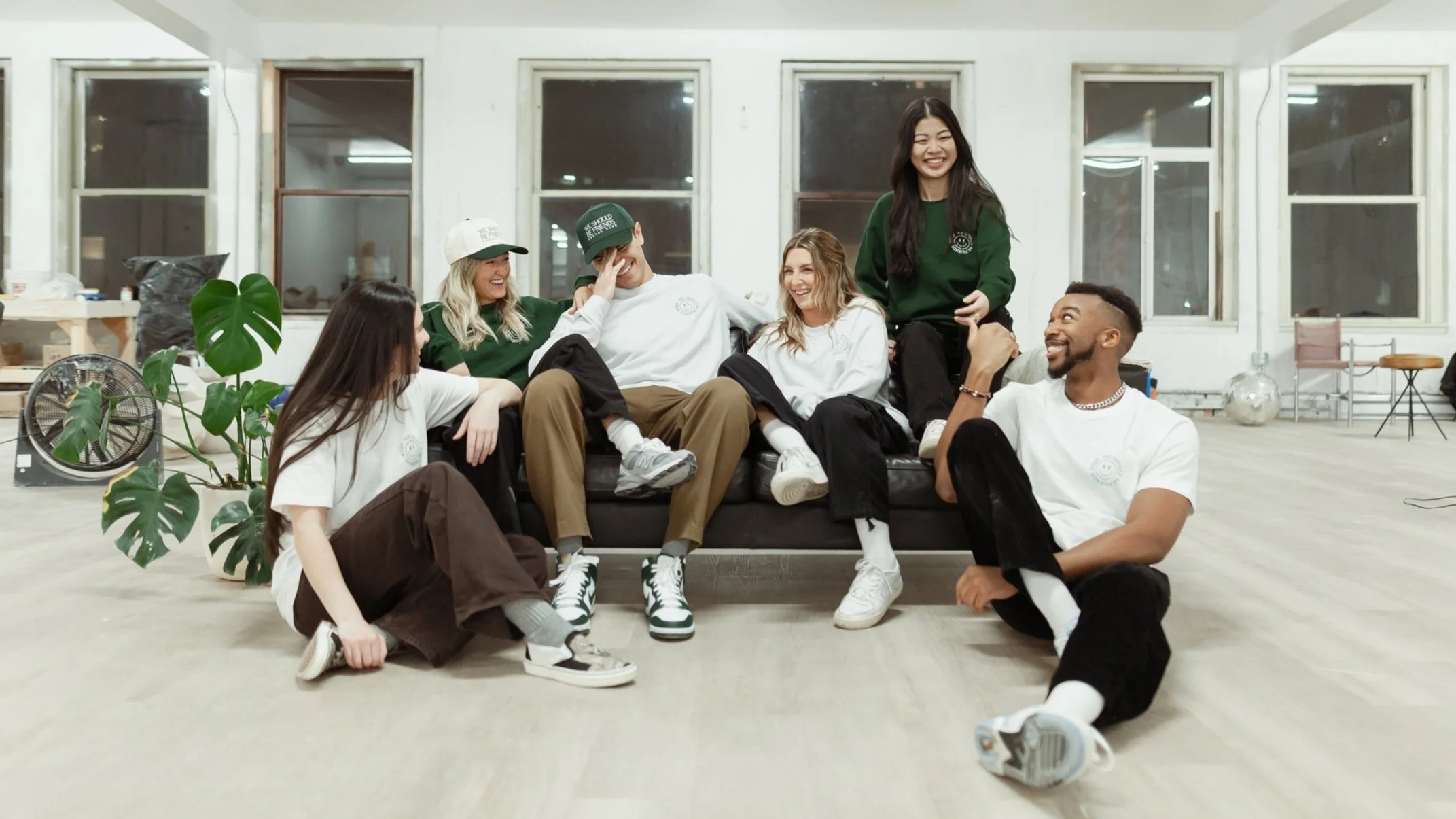 Vancouver's Biggest & Best Social Clubs — Mix & Mingle