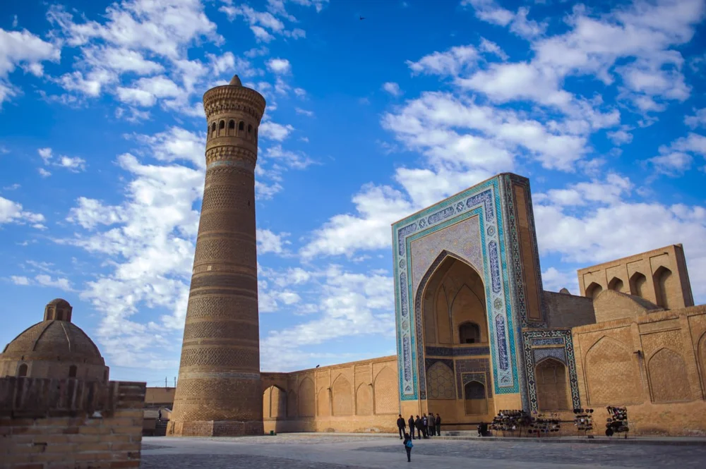 Uzbek structures — Visit Uzbekistan