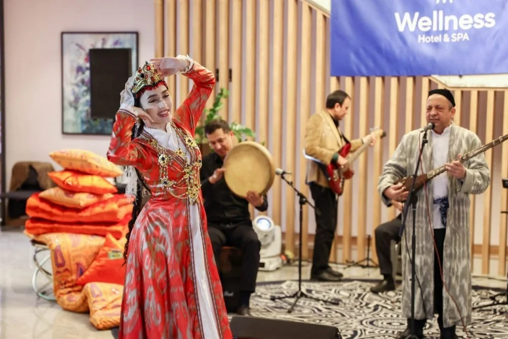 Uzbek dance — Visit Uzbekistan