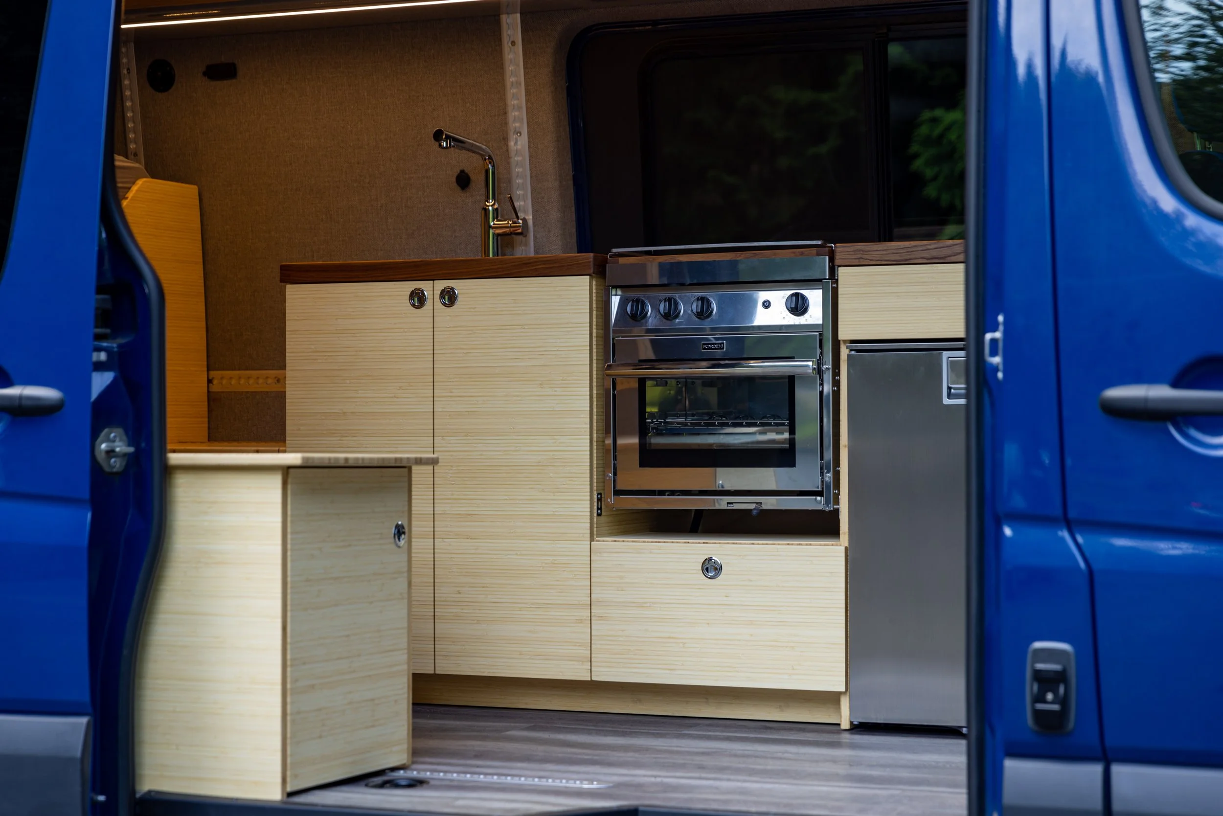 12th VAN — Rydawell Builds :: Custom adventure vehicle builds ...