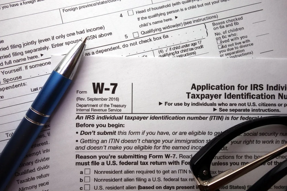 Difference Between a Tax ID, Employer ID, and ITIN | Texas — Mount ...