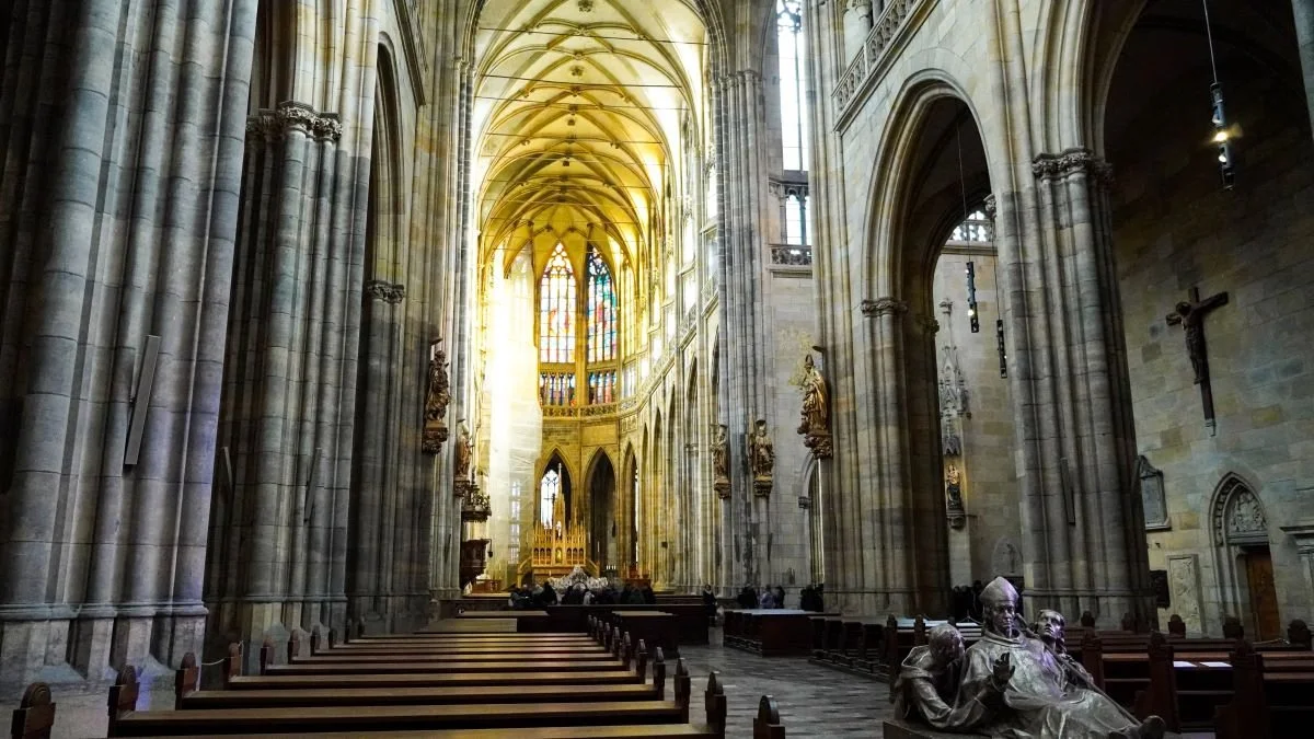 Prague Castle Tour with Tickets to Interiors — Real Prague Guides