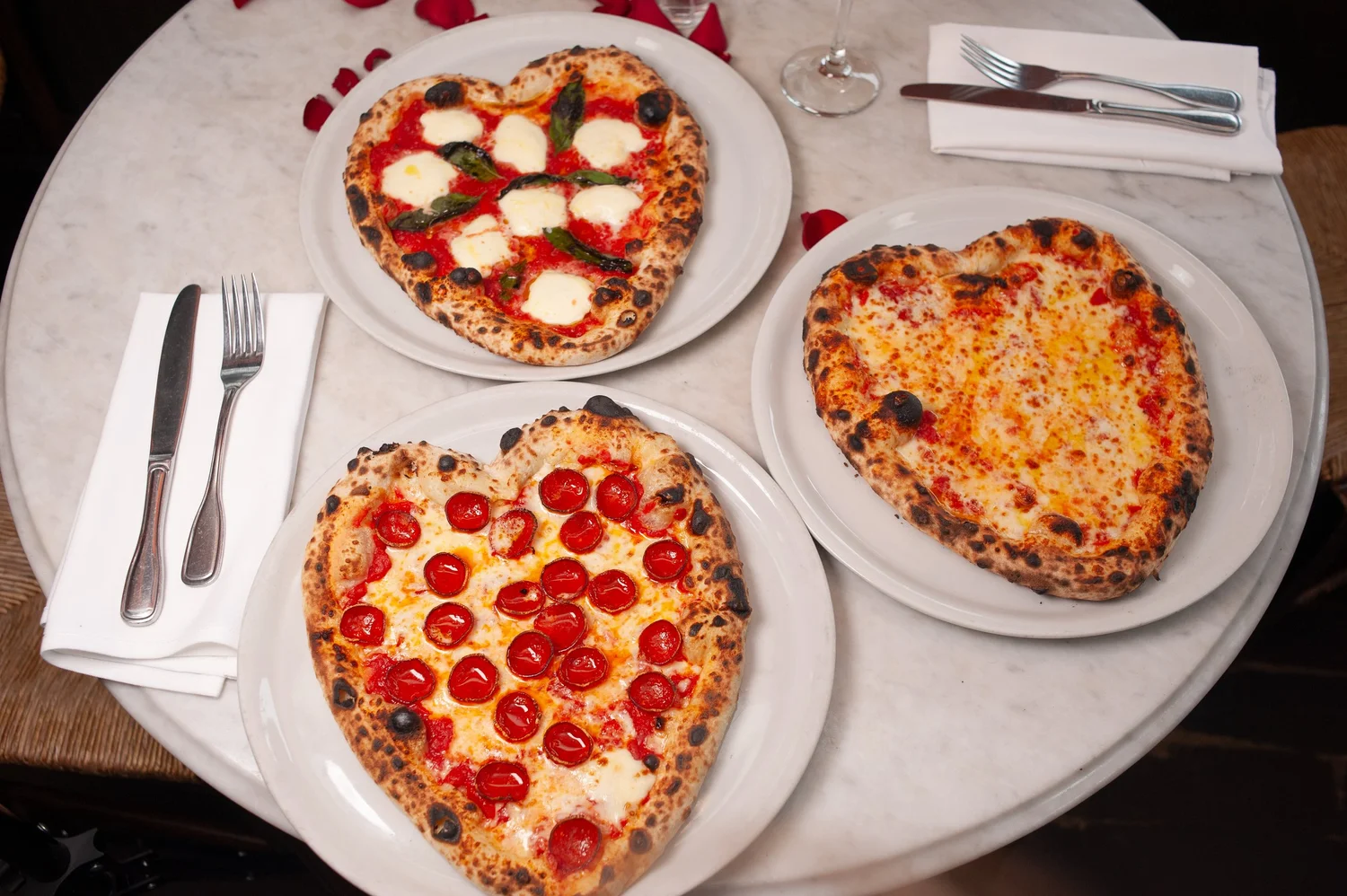 heart-shaped pizzas — Mioposto
