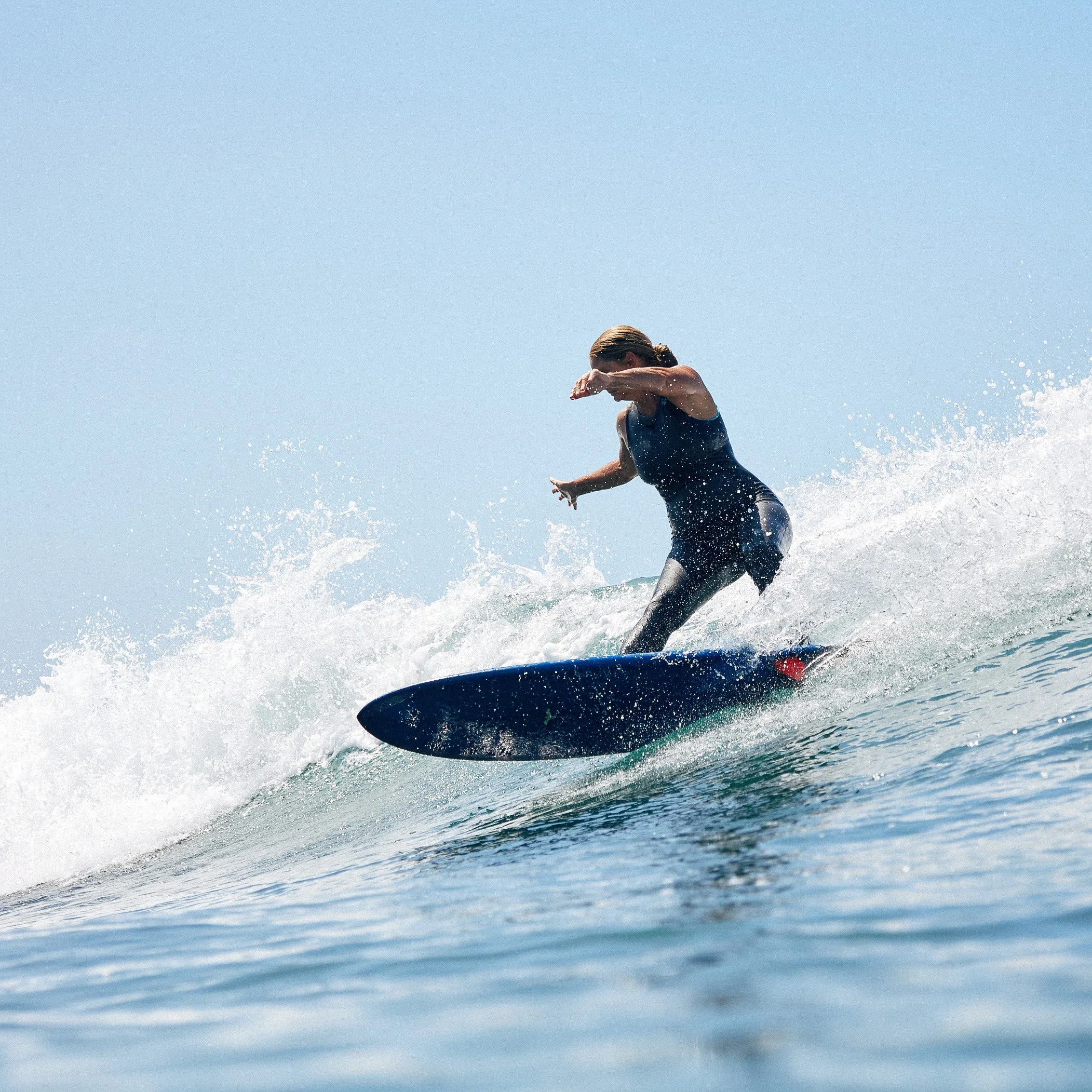 Surfing photos of Maddie Miller, Rachael Tilly, Prue Jeffries ...