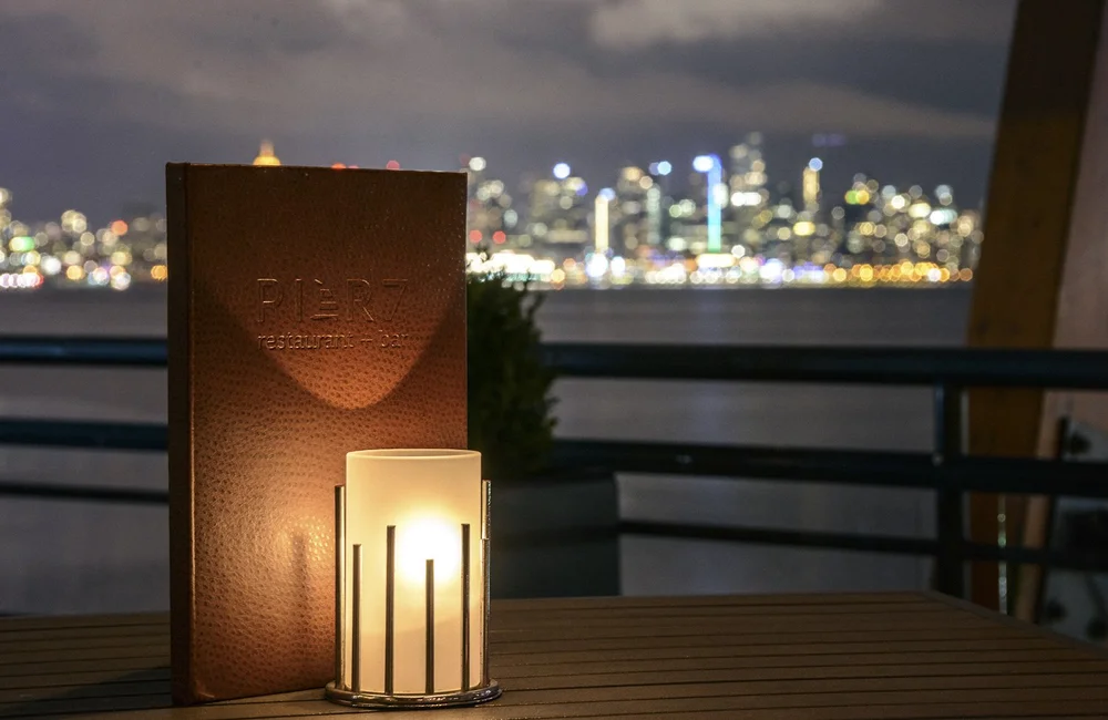 North Vancouver Oceanfront Restaurant - PIER 7 Restaurant + Bar