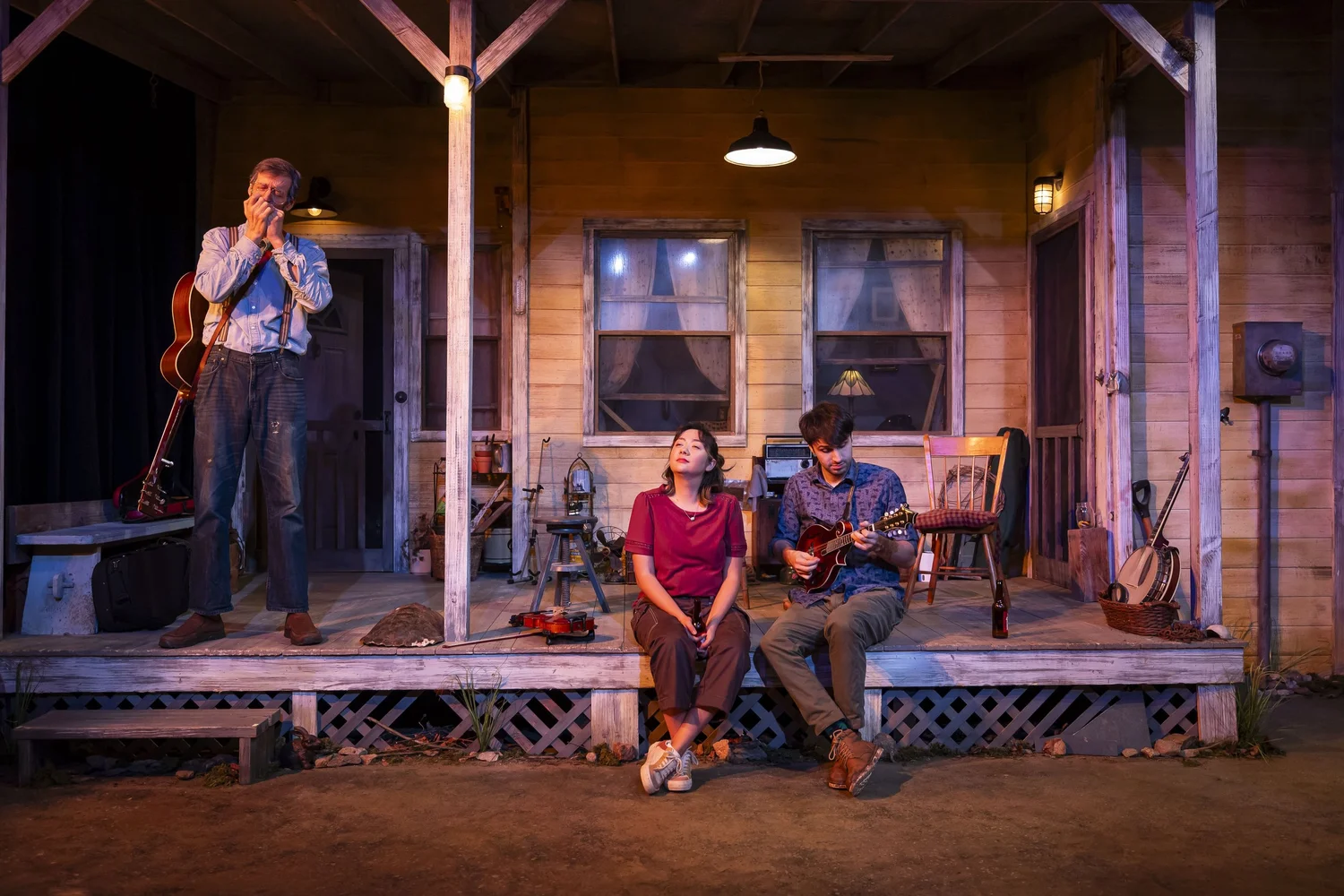 THE PORCH ON WINDY HILL — urbanStages