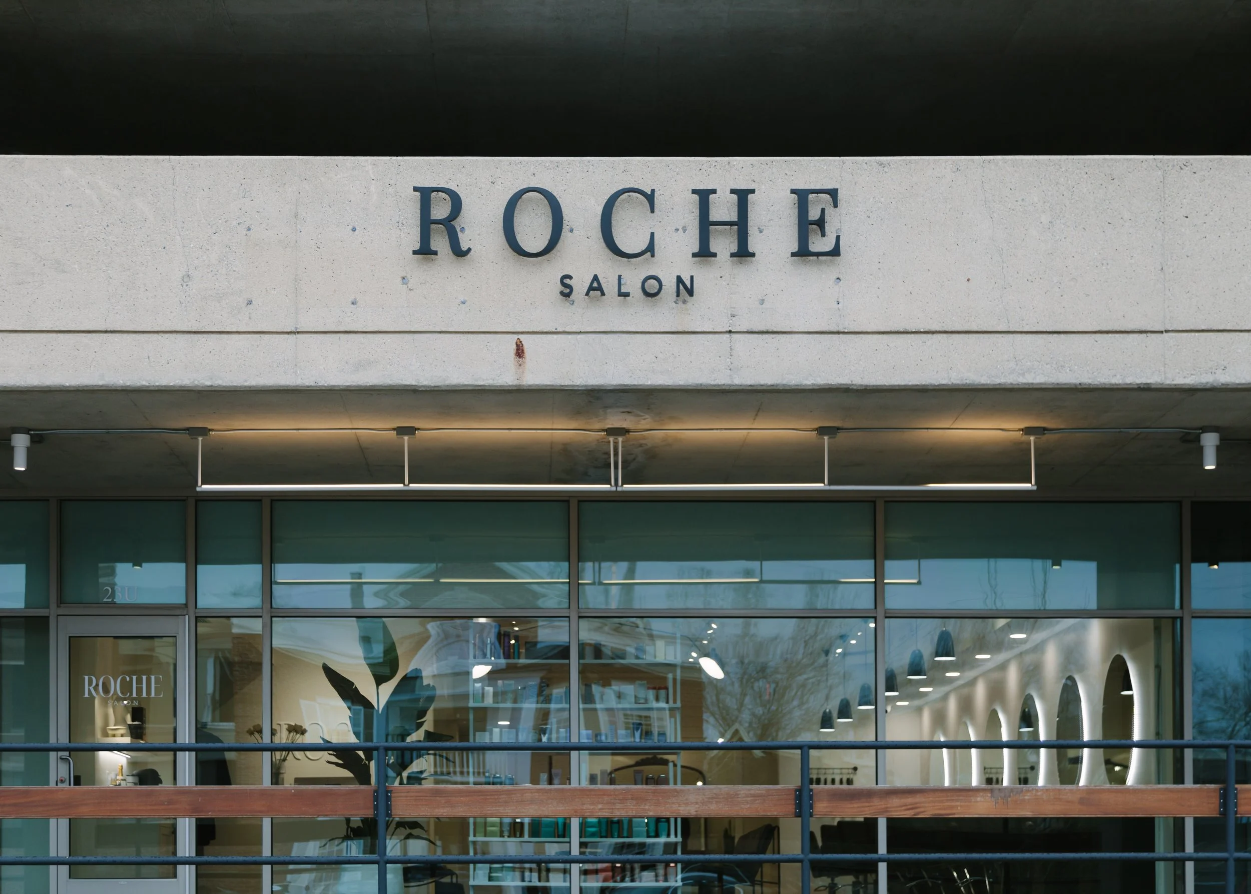 ROCHE SALON
