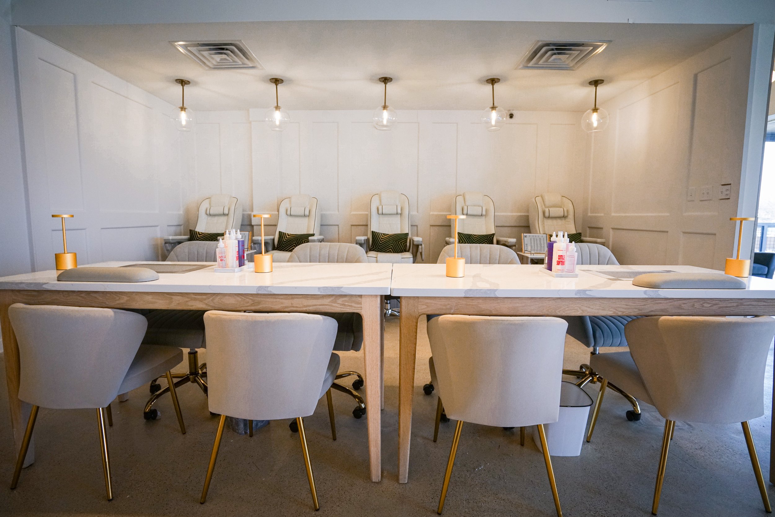 Classes — glo nail lounge & spa