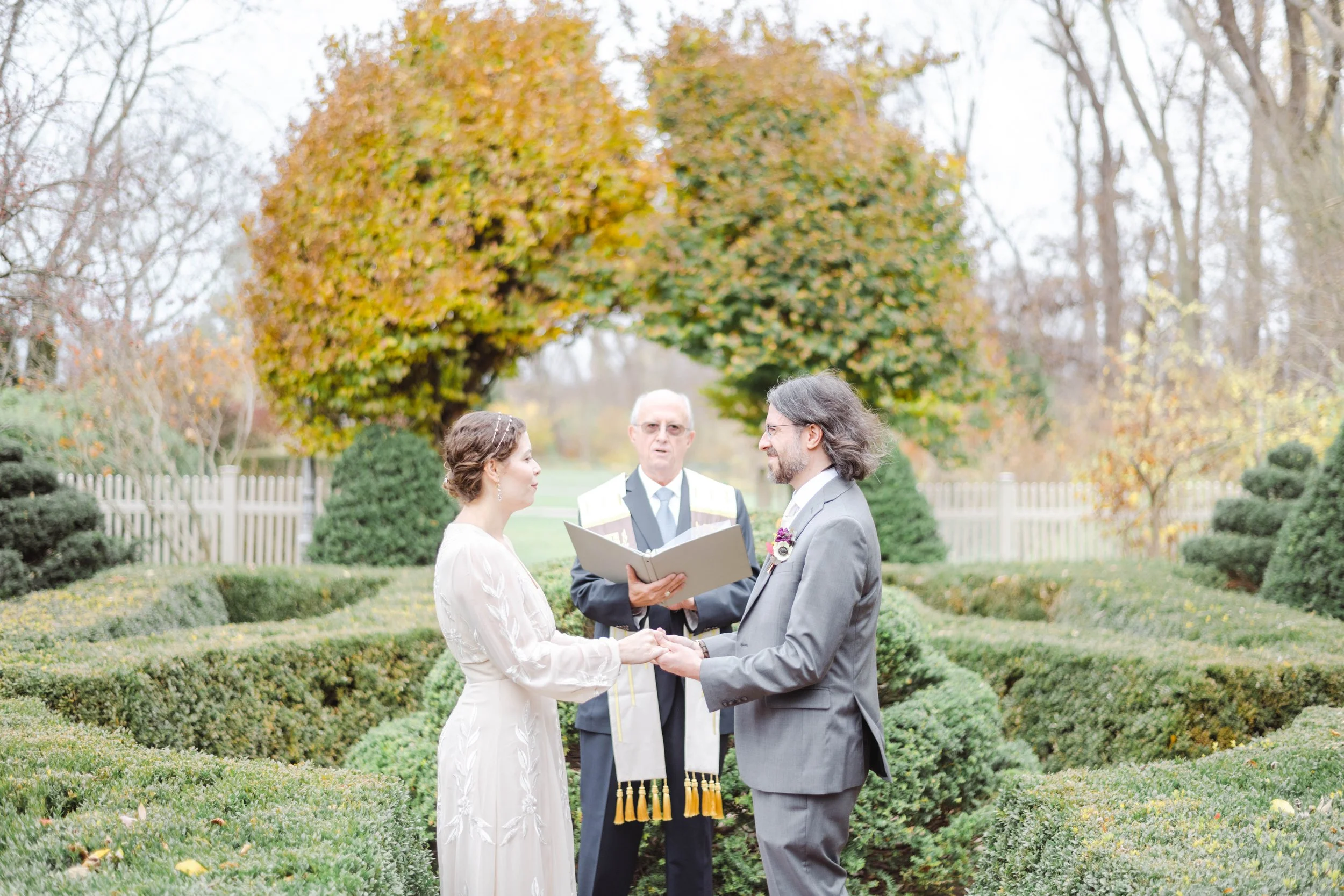 Dayton & Cincinnati Wedding Photographer