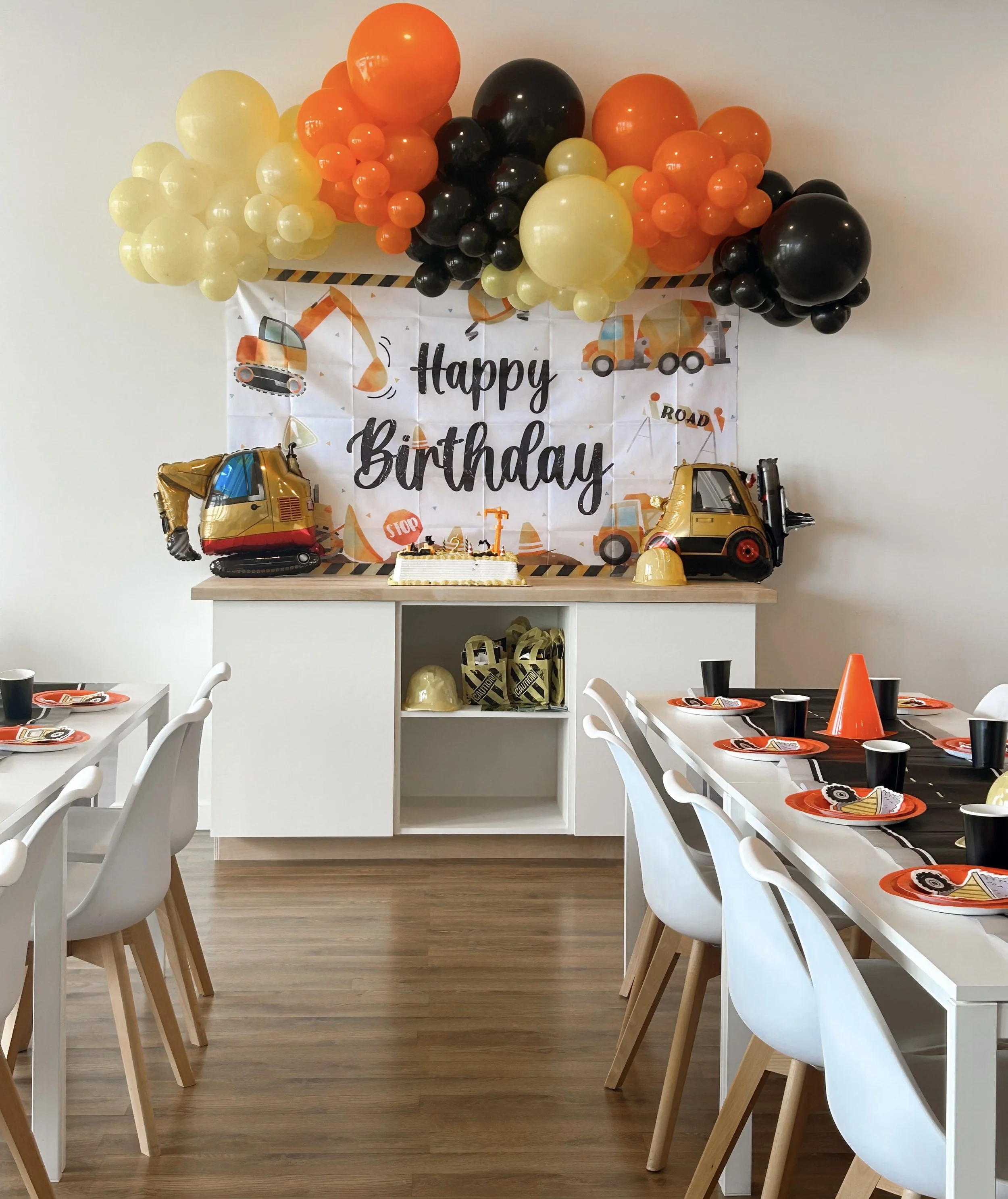 Miko's Playhouse-Indoor Playground and Coffee Shop