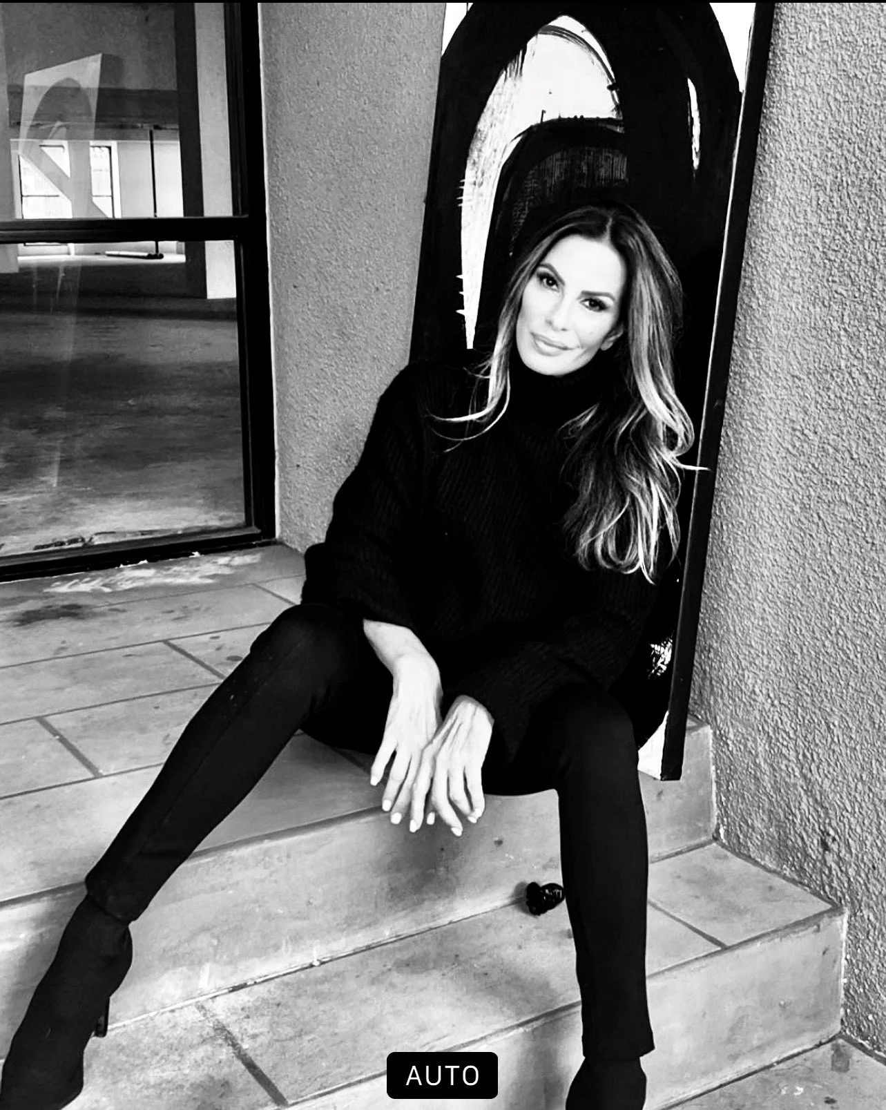 ABOUT — RACHEL MARIE