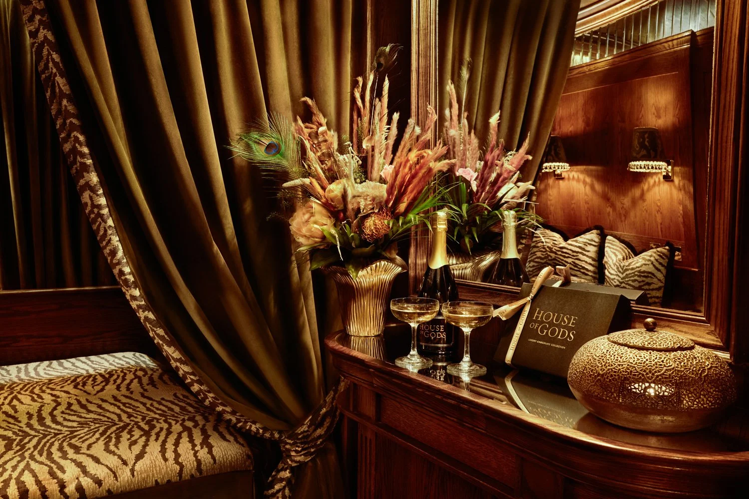 Rooms & Suites | House of Gods Glasgow — House of Gods