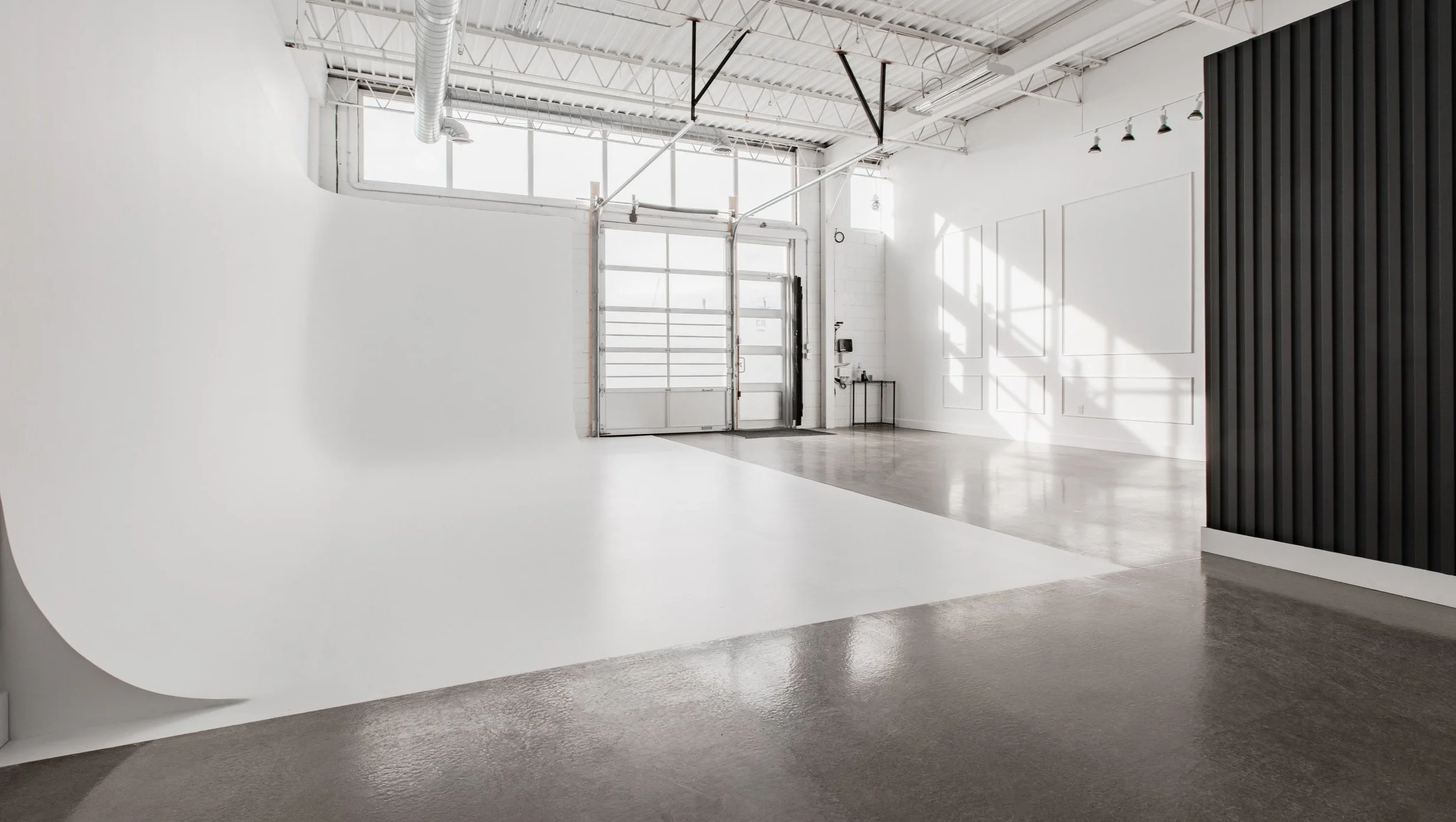 STUDIO PLUS FOUR | CYCLORAMA STUDIO RENTAL IN TORONTO