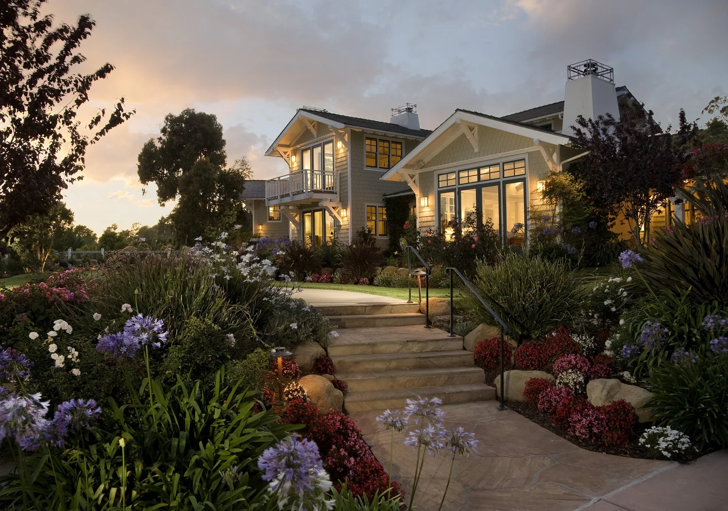 Residential Contemporary + Traditional Architectural Design — Pacific ...
