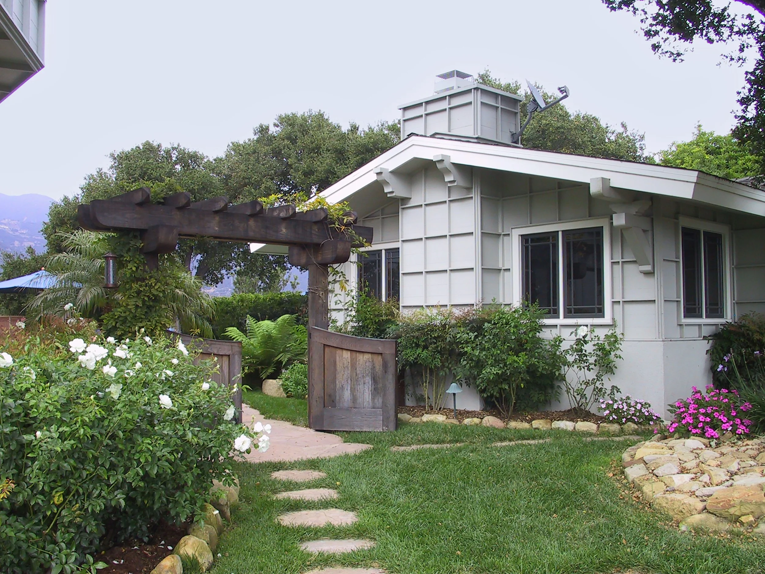 Residential Contemporary + Traditional Architectural Design — Pacific ...