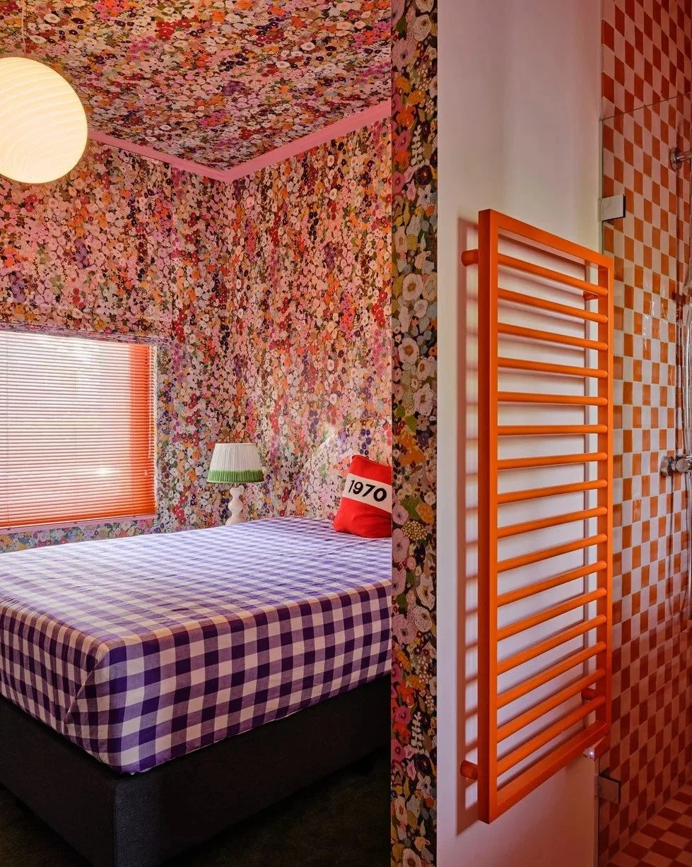 How i pick out wallpaper (shhhhh....) — MTD