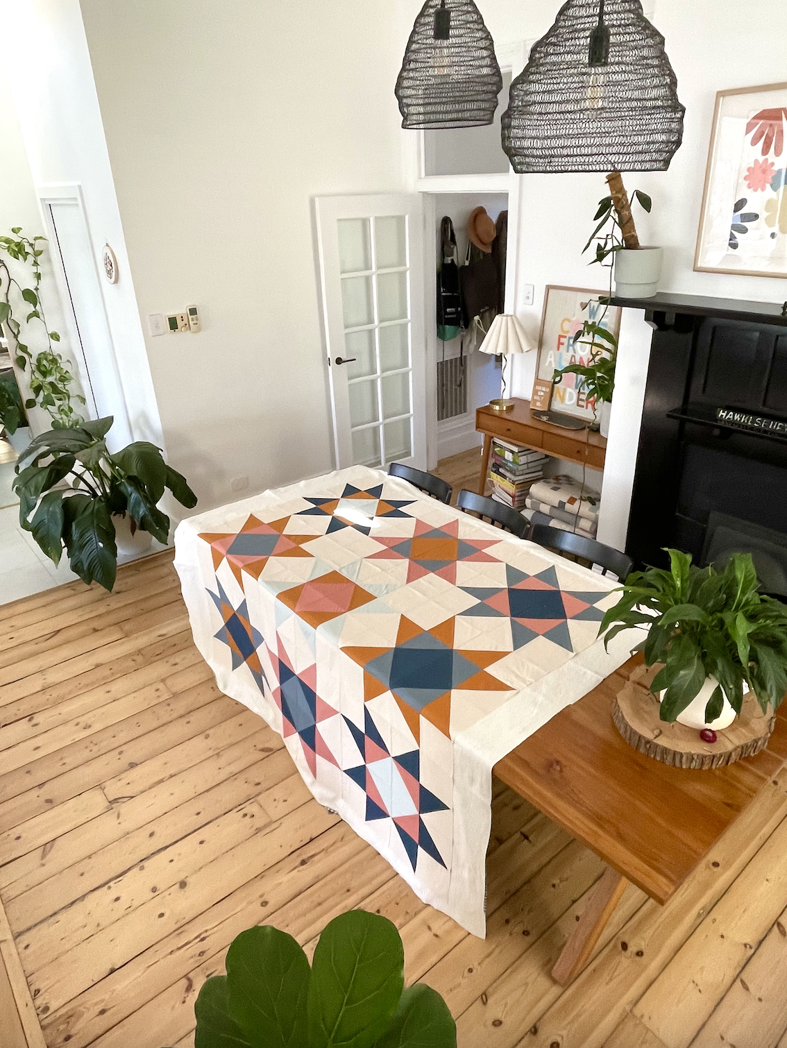 Quilting 101, Lesson 6 - The quilt sandwich (Quilt Backing and Batting ...
