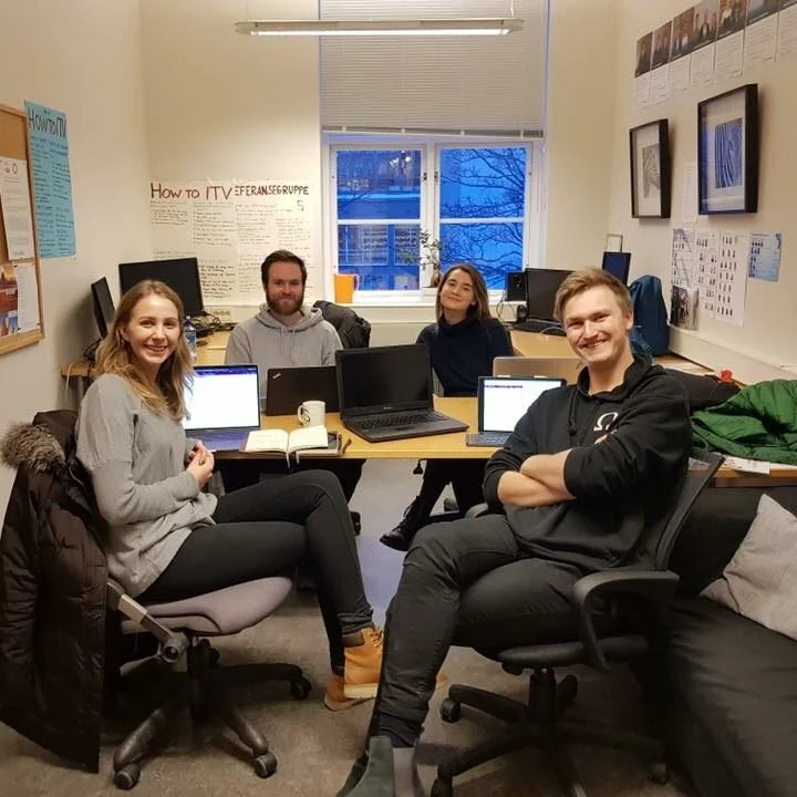 Services 1 — STUDENTVALGET