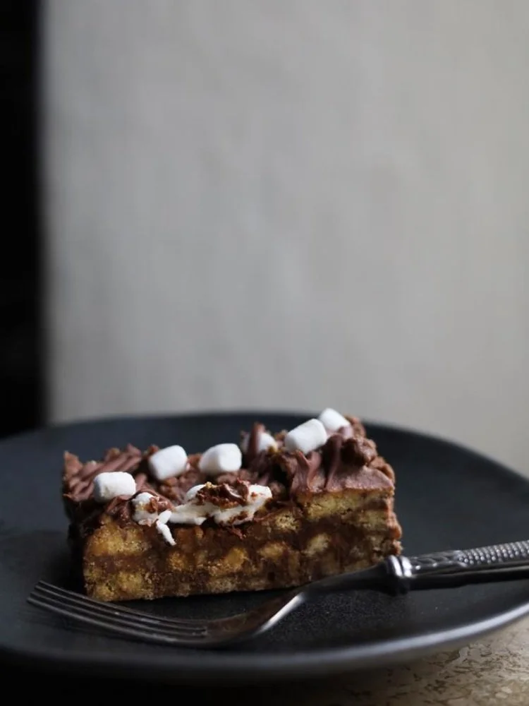 Edgie Eats Cafe and Wholesale Bakery