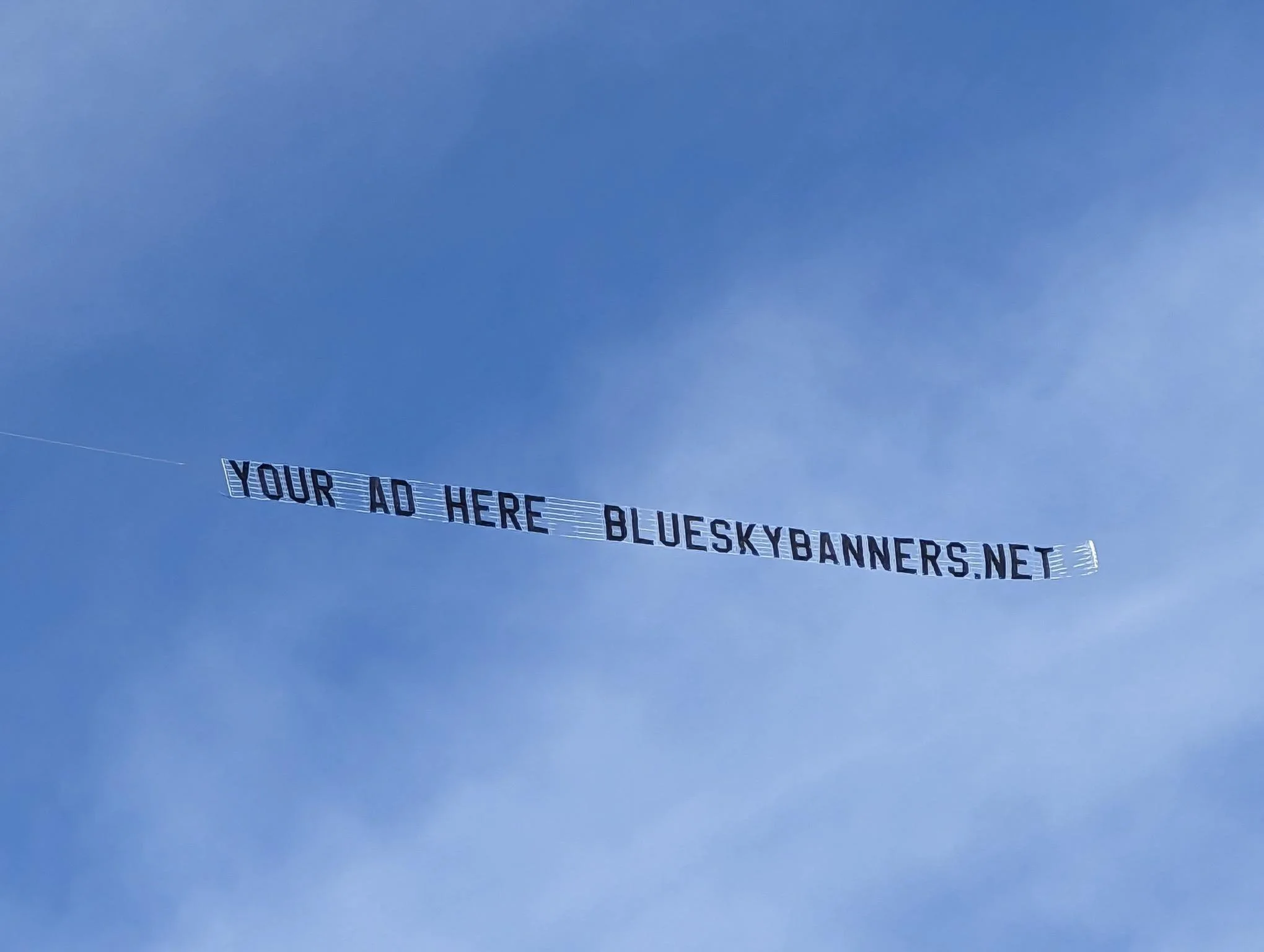 Bluesky Banners airplane beach aerial advertising in the gulf coast ...