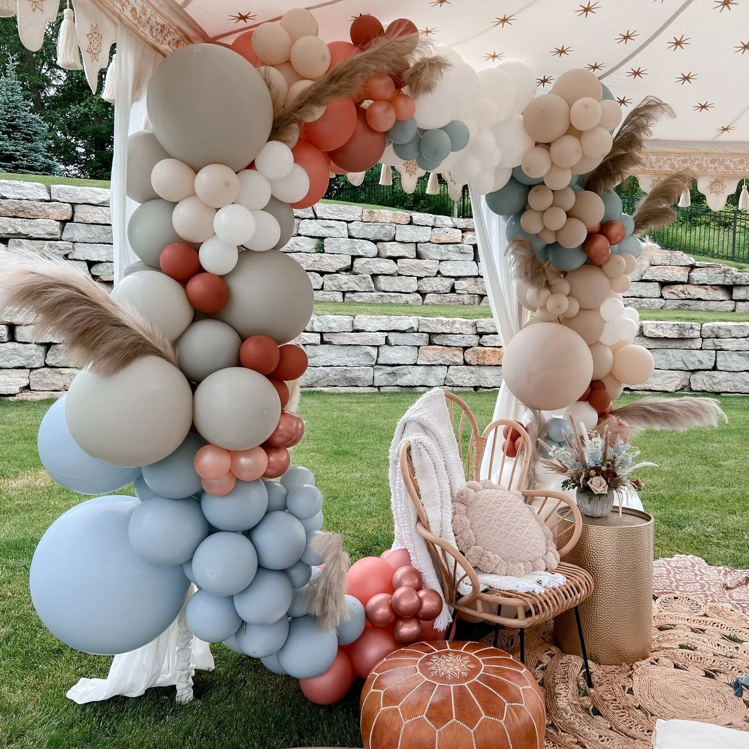 Backdrops & Arches — Aerial Balloons & Backdrops