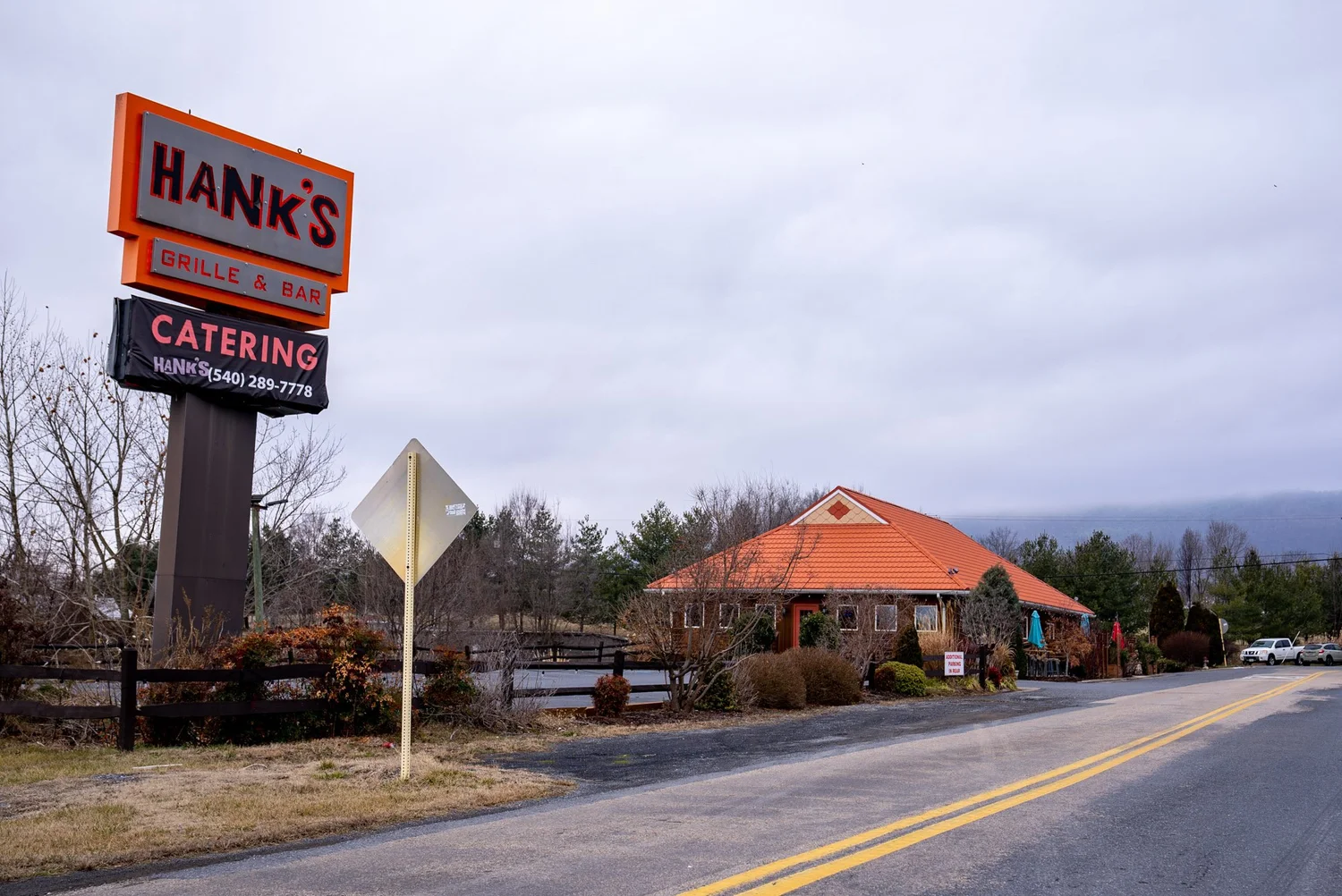 Hank's Grille & Catering