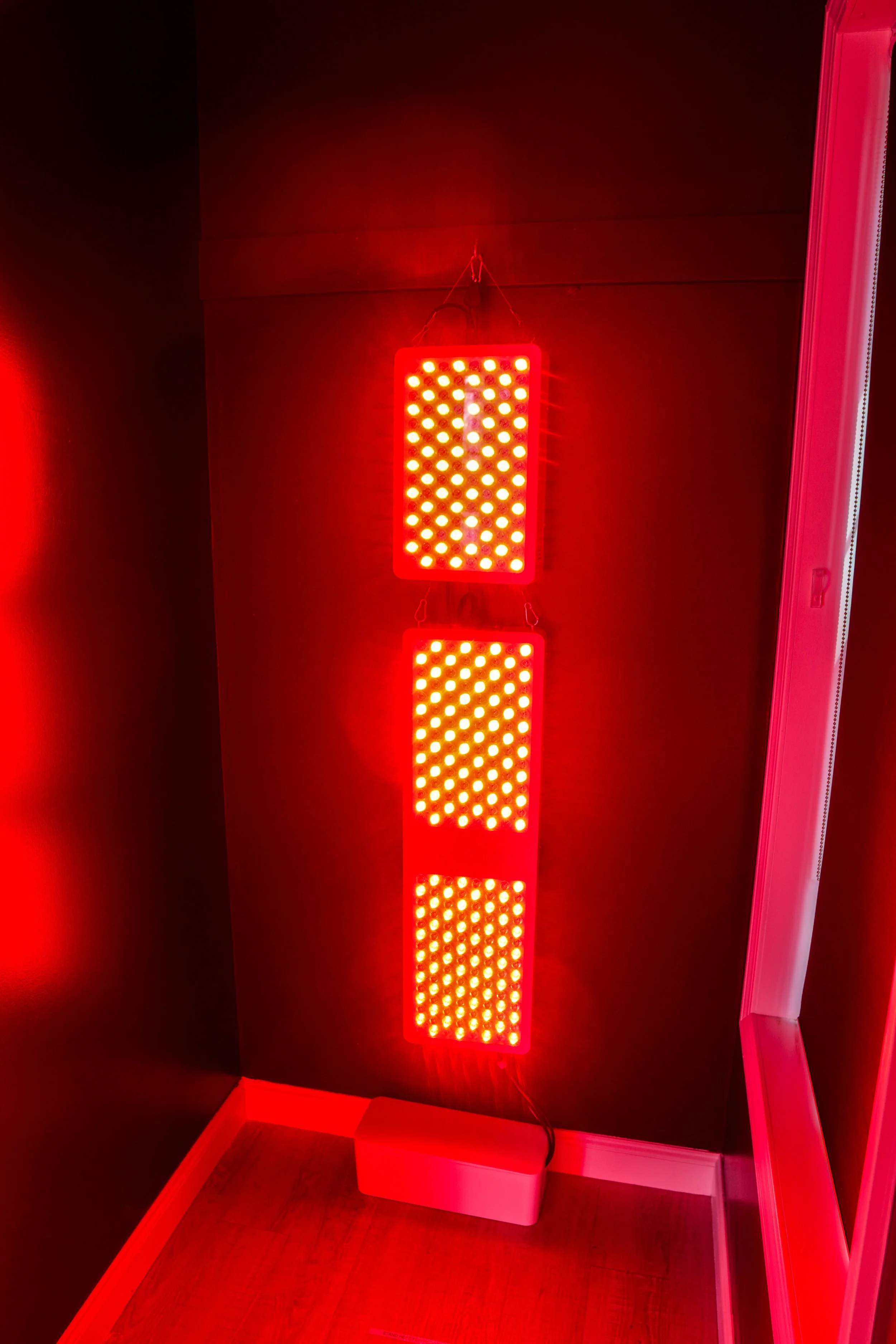Red Light Therapy | Enhance Wellness Today — Mindful Recovery and Wellness