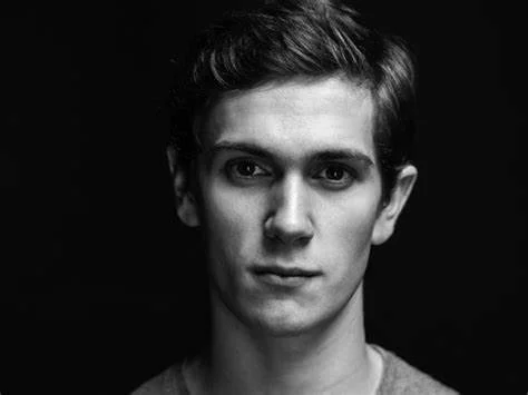 Interview with William Bracewell — Covent Garden Dance Company