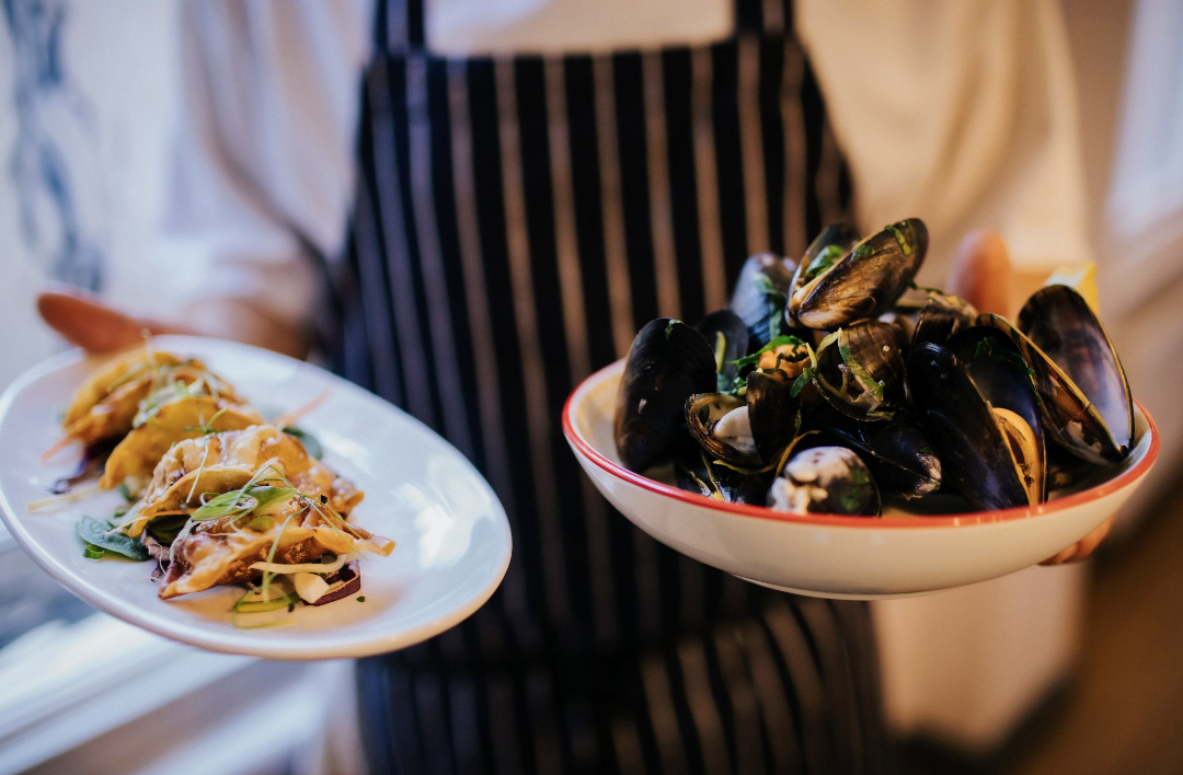 Eight Restaurant & Bar Baldock | Modern Menu, Cocktails & Bar Snacks