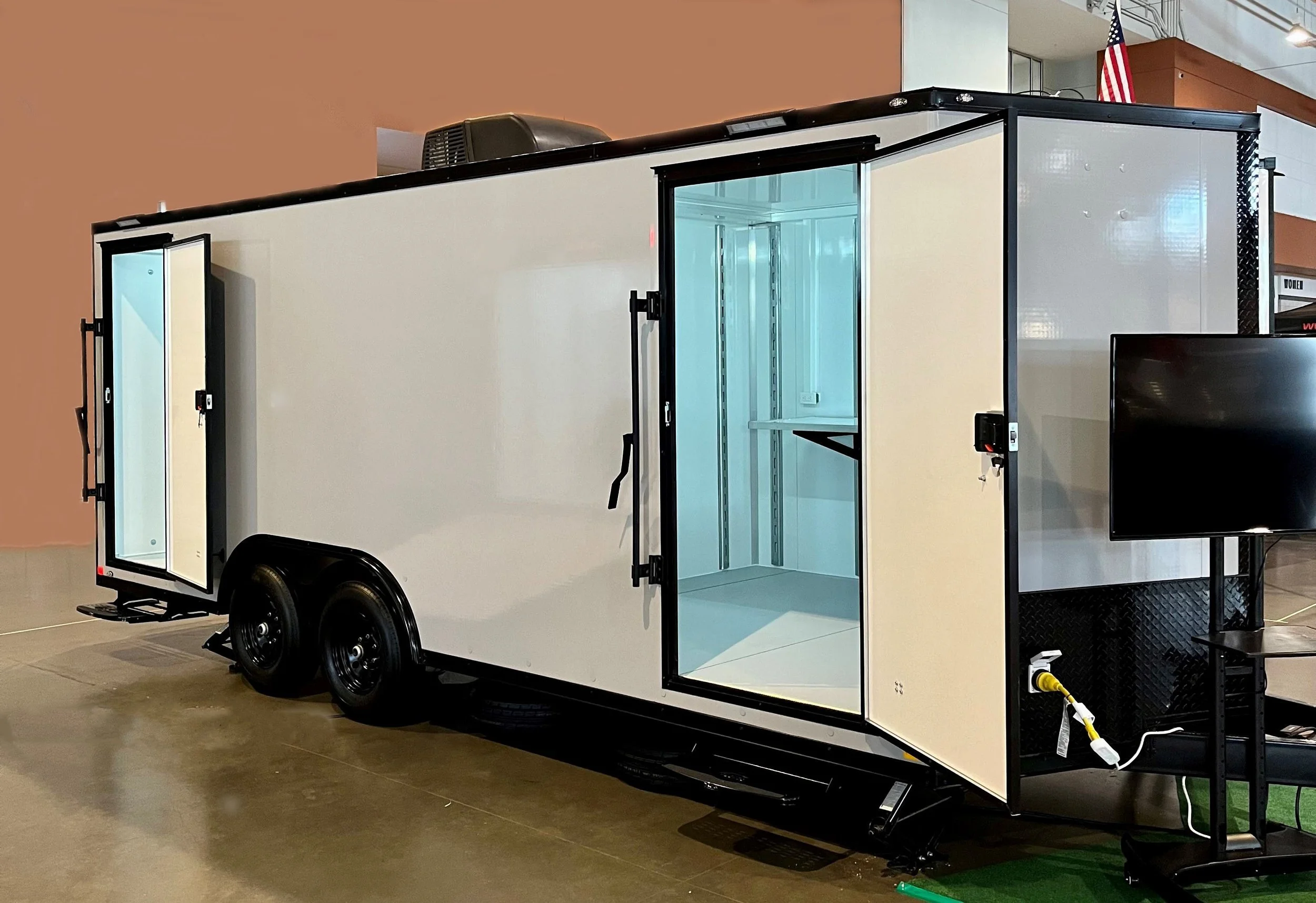 CellTech Trailers — HIGH PLAINS TRAILERS