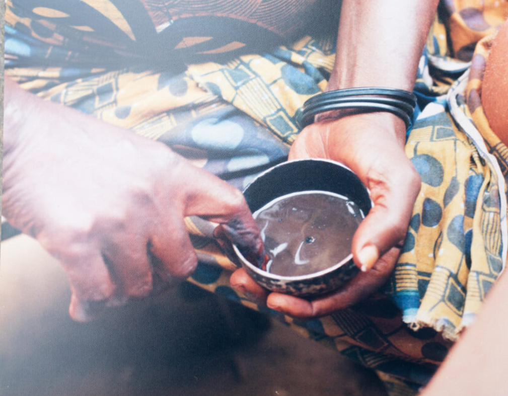 Reviving Uli - A Dying Body Art Among Igbo Women. — Communa Magazine