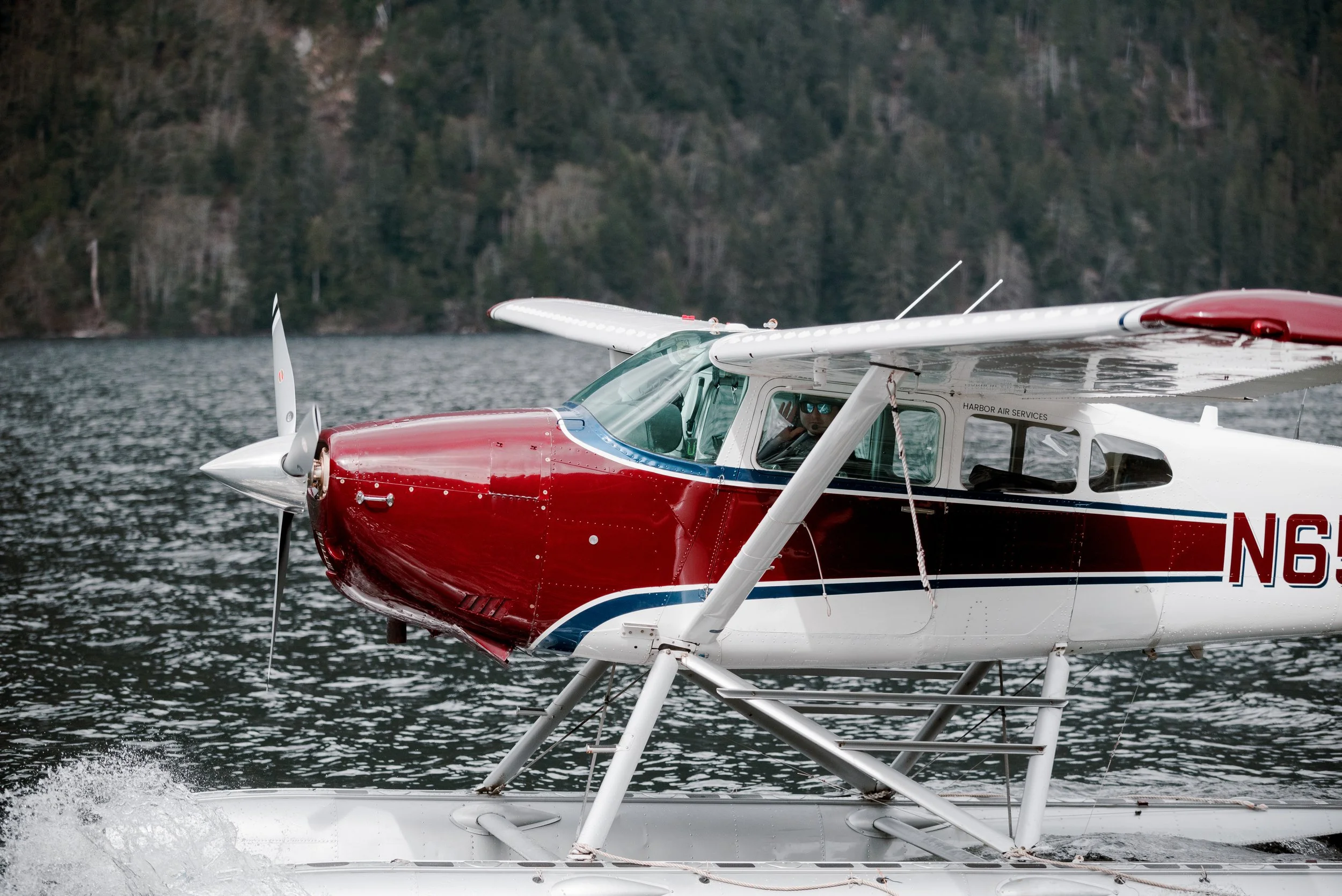 About — Sitka Floatplane Tours & Air Taxi | Harbor Air Services