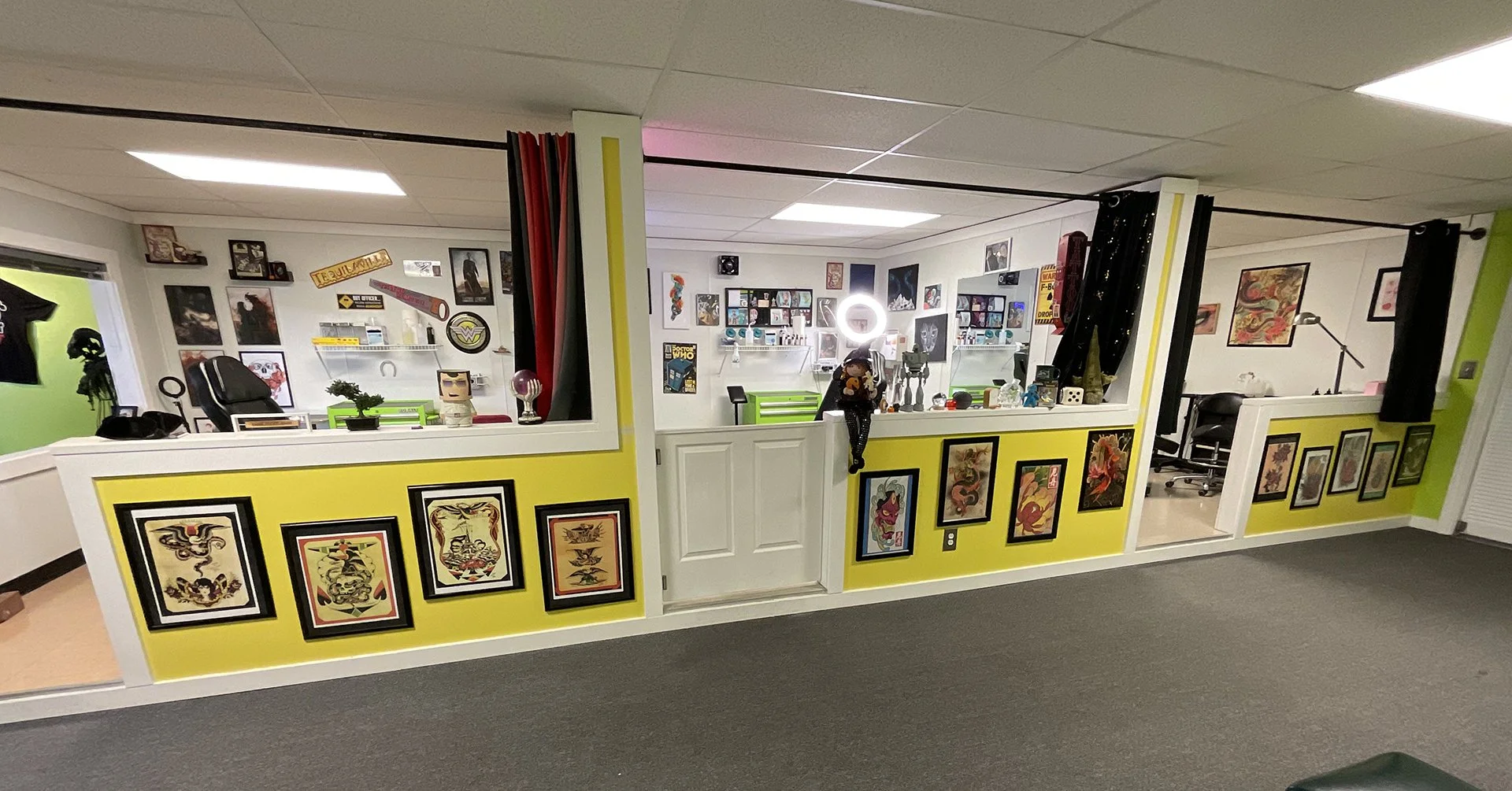 About — Monkey's Uncle Tattoo