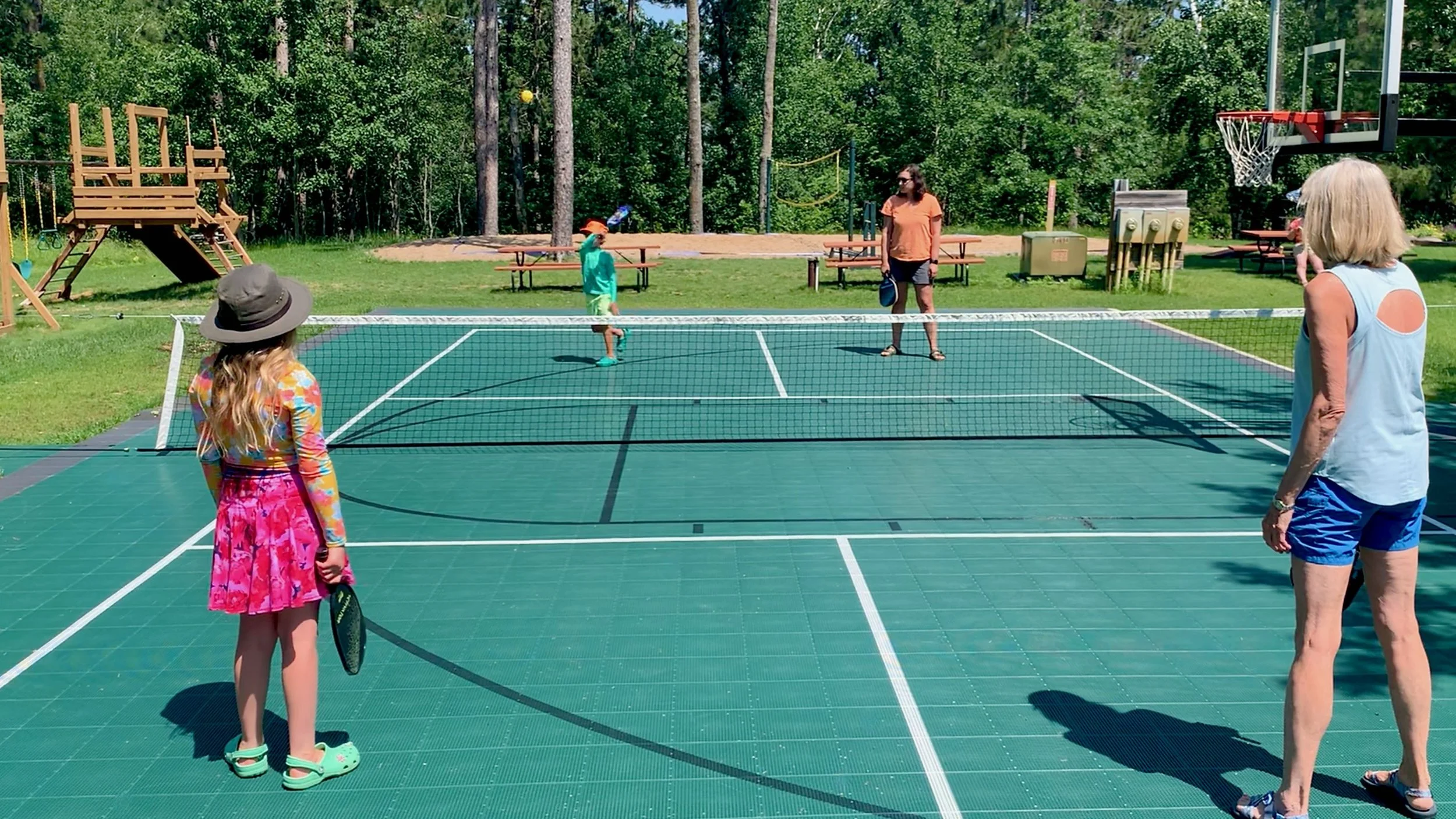 Clamshell Beach Resort Association