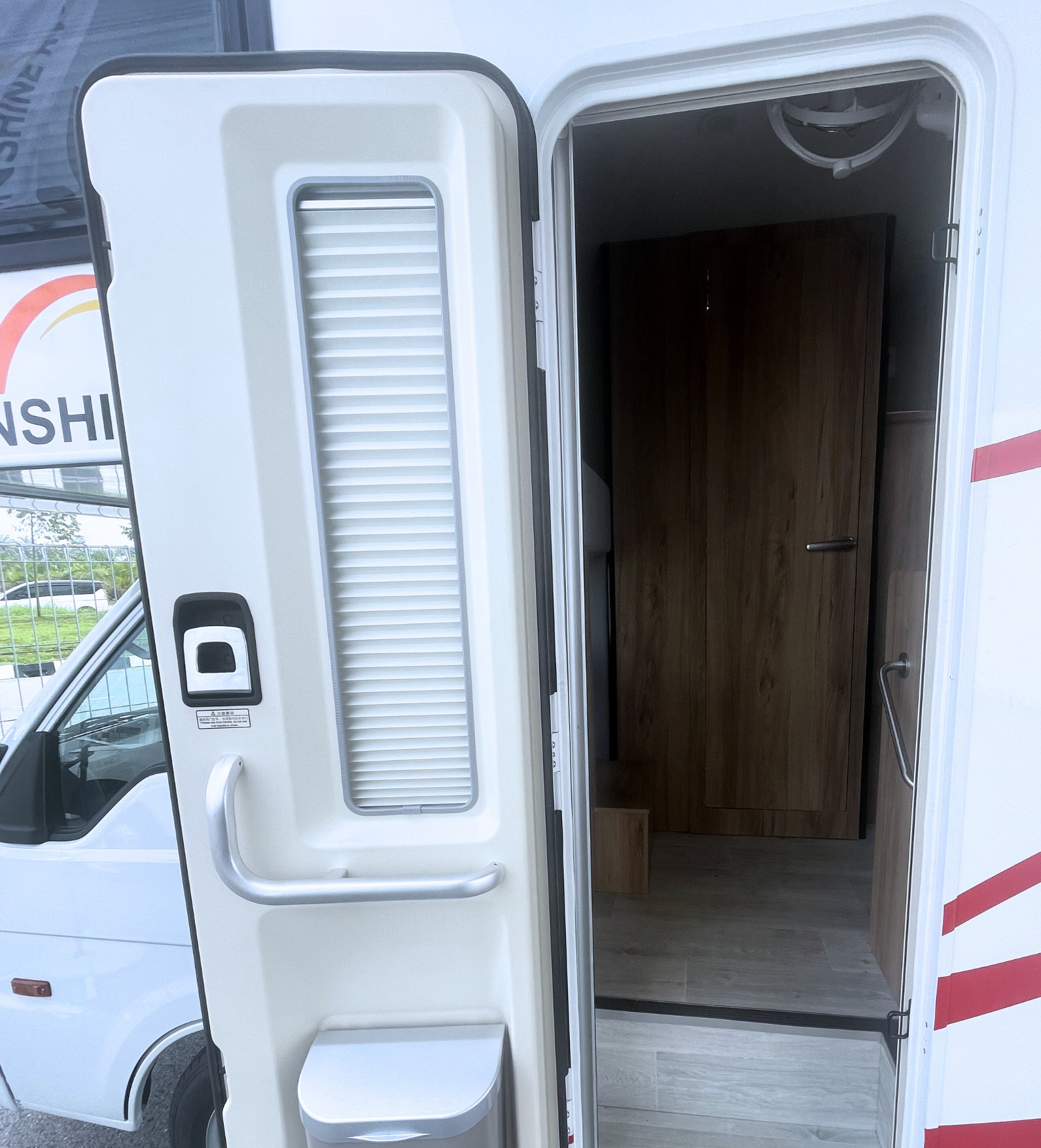 Motorhomes & Products — Sunshine RV