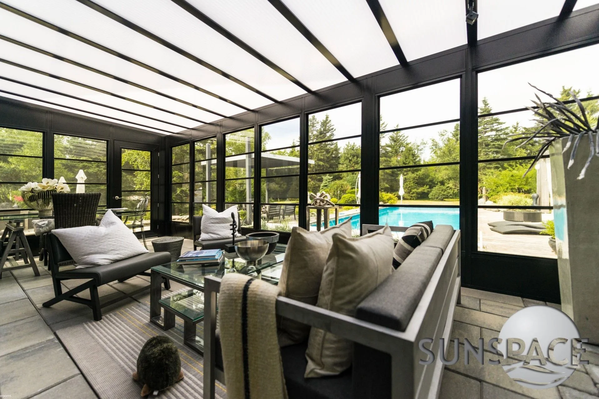 West Island Sunrooms - Four Season Sunroom Installers in Greater Montreal