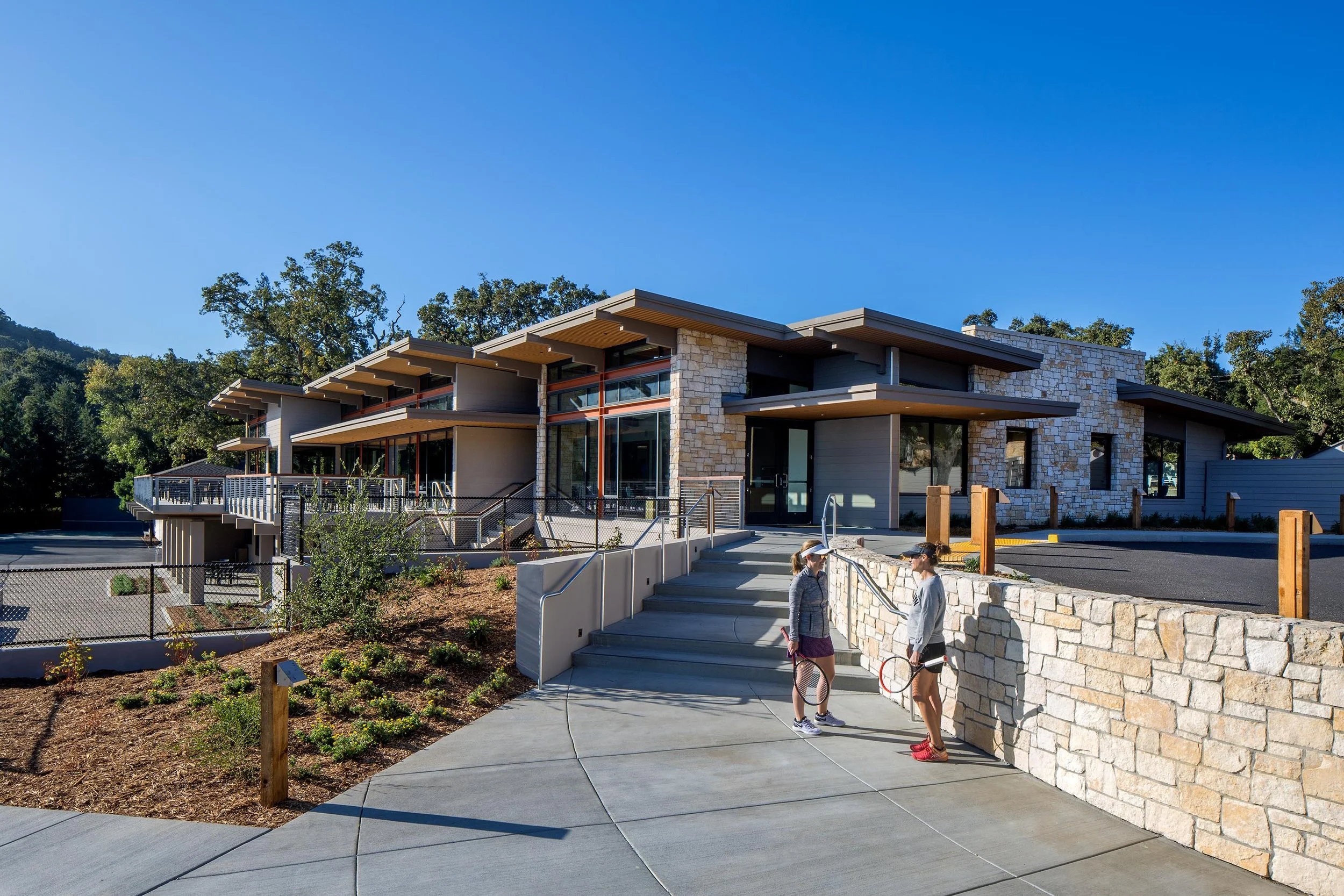 Alpine Hills Tennis and Swimming Club — HGHB