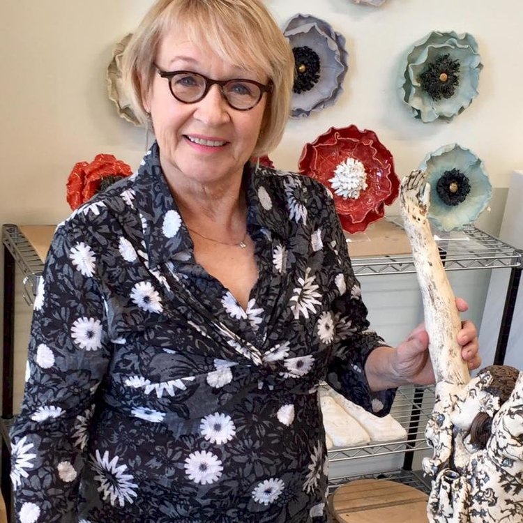 DIANE HAYES — Mainframe Studios