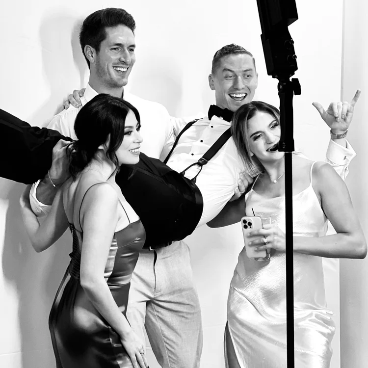 Halo Photo Booth Rental | Glam Photo Booths for Events in Woodland ...