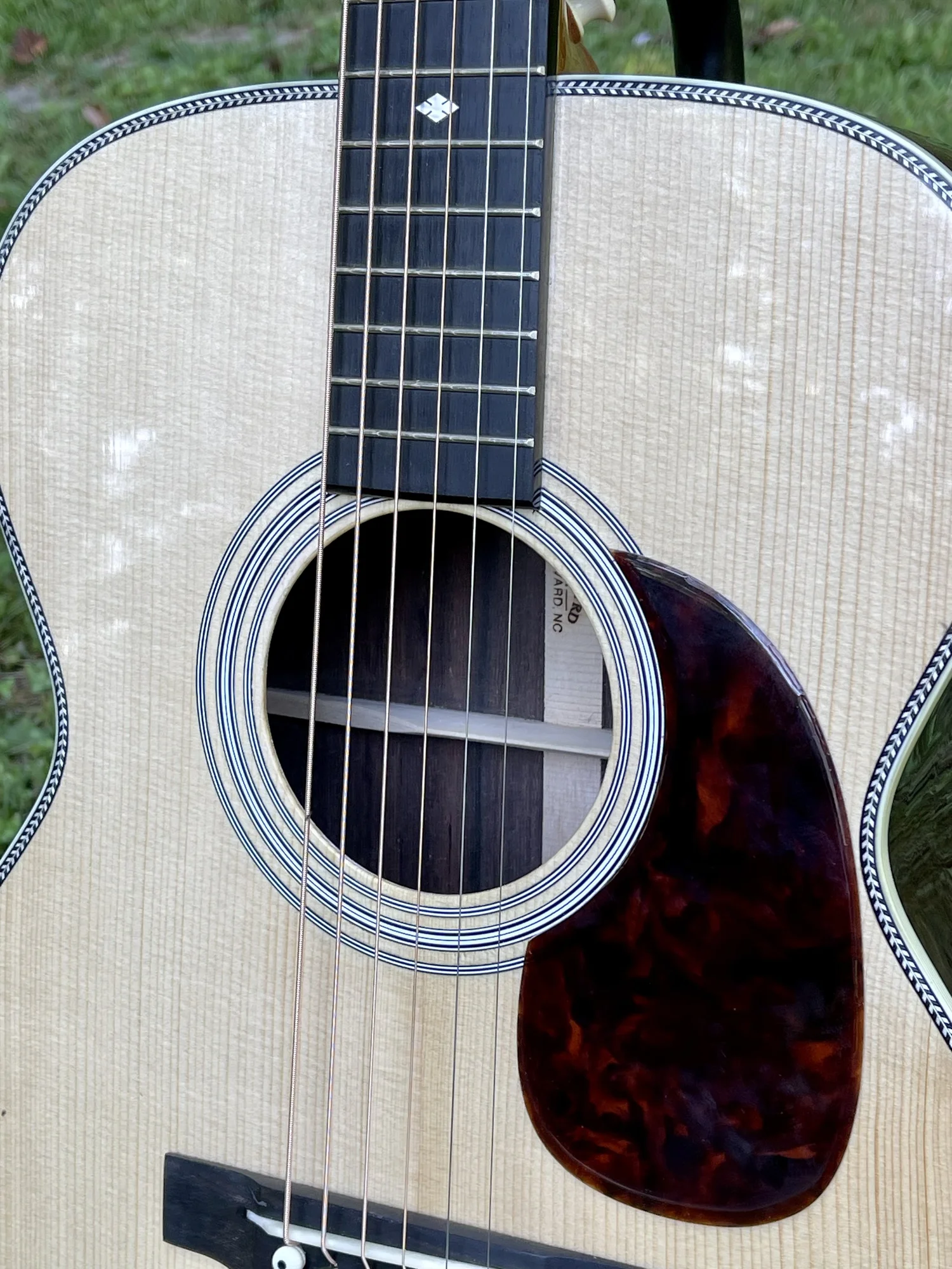 Available Instruments — Byrd Guitars