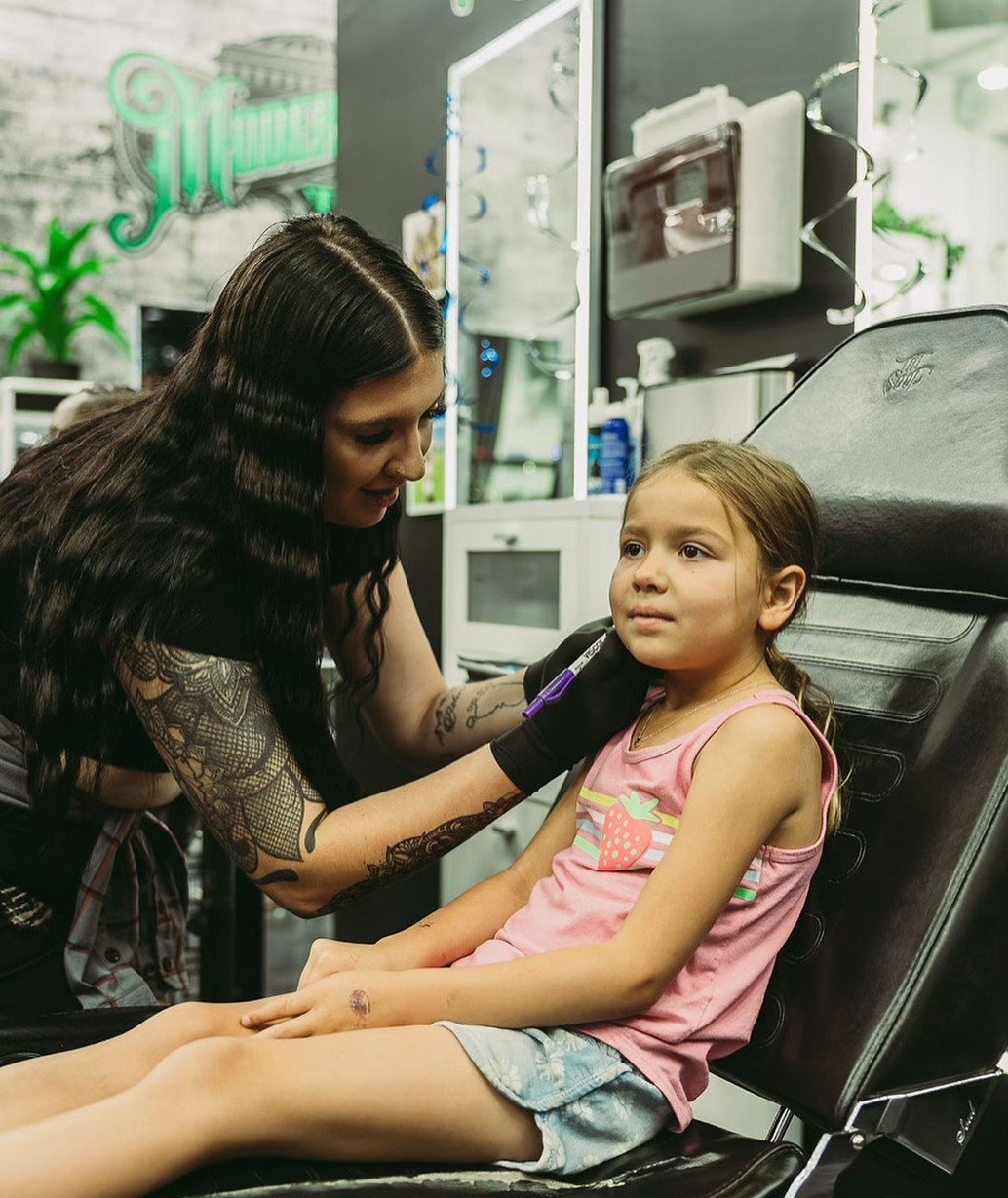 About 1 — Modern Mods