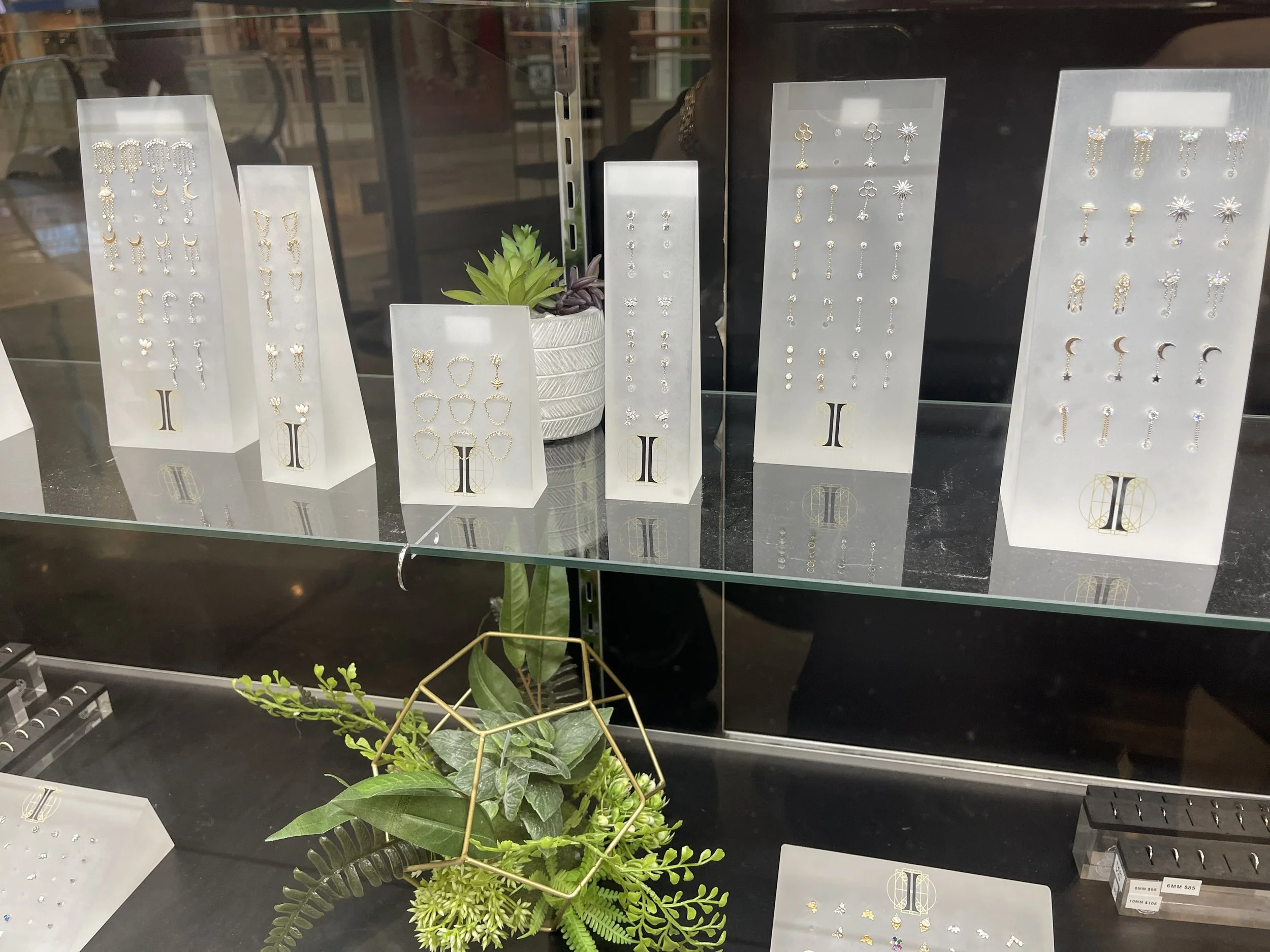 Modern Mods Body Jewelry — Modern Mods