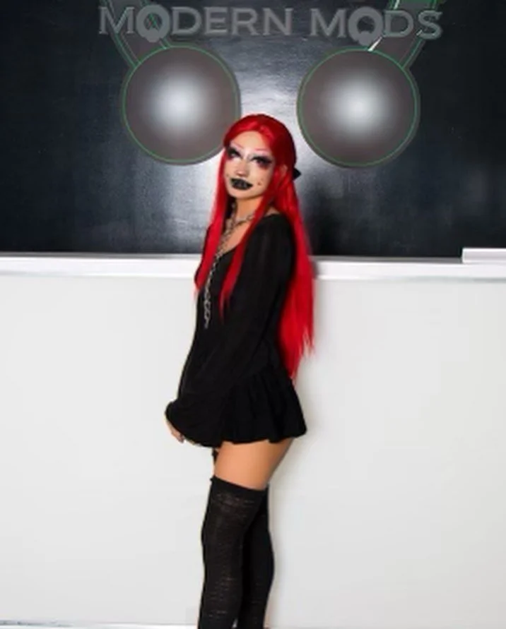 Our Team — Modern Mods