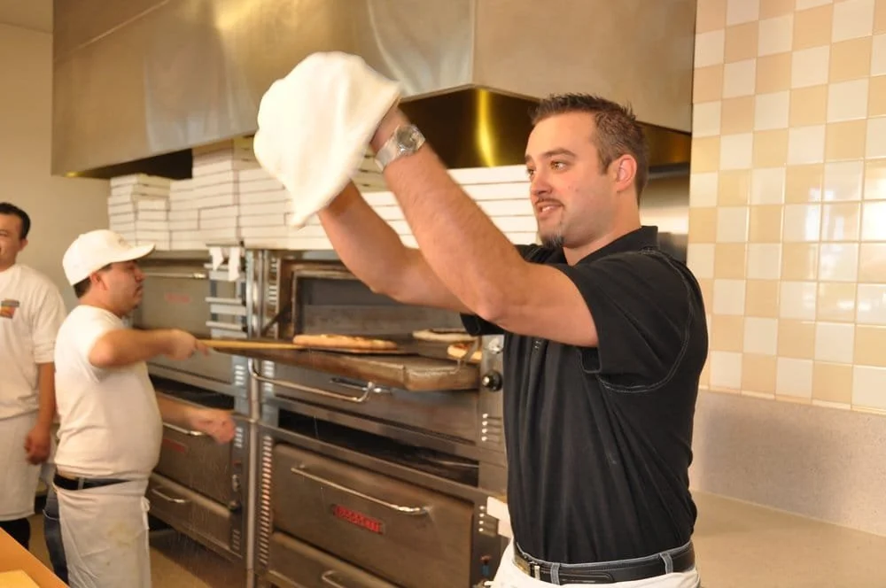 Brentwood — Melo's Pizza & Pasta