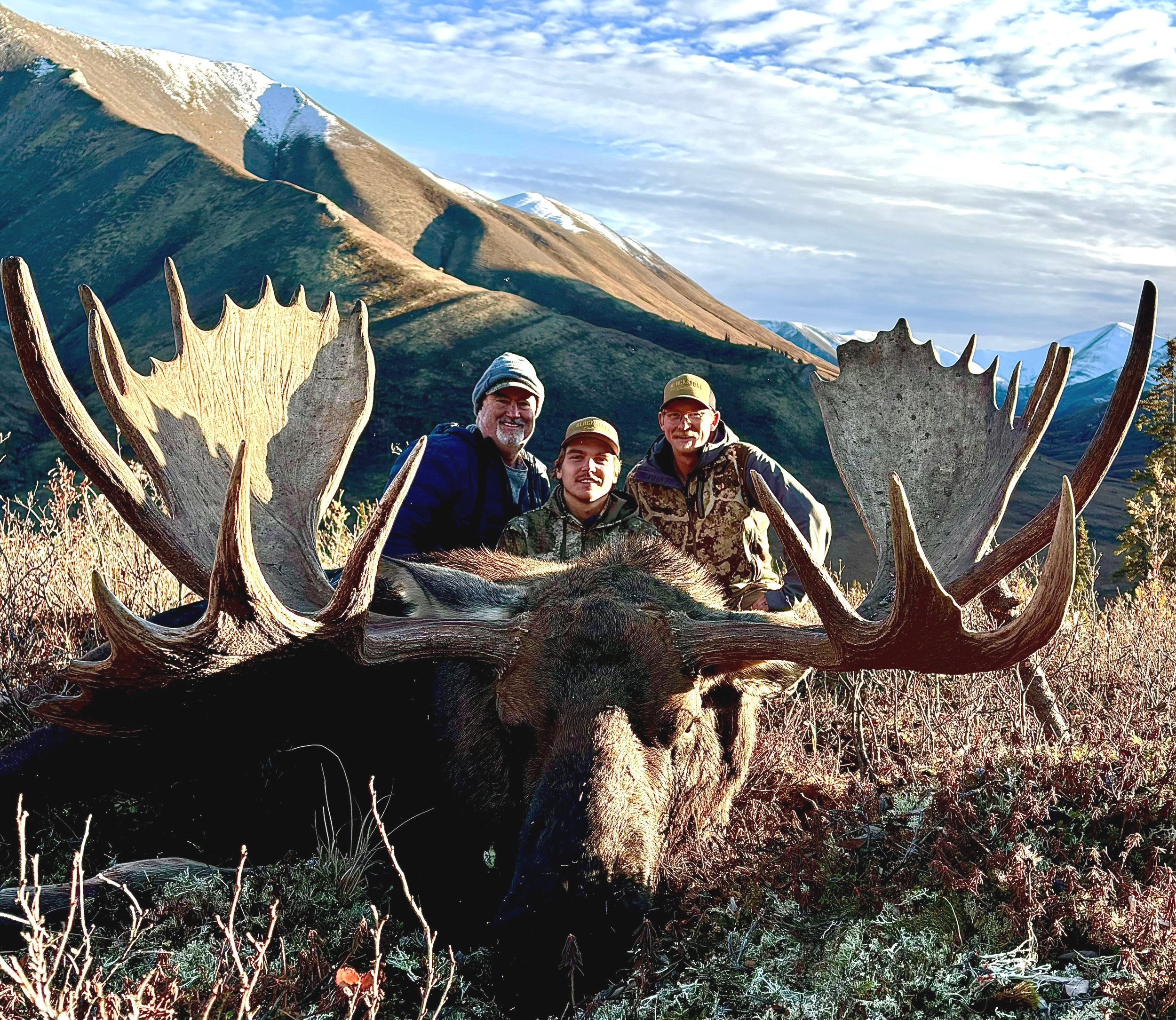 Alaska-Yukon Moose Hunts | Guided Moose Hunts in The Yukon — Blackstone ...