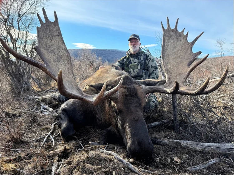 Alaska-Yukon Moose Hunts | Guided Moose Hunts in The Yukon — Blackstone ...