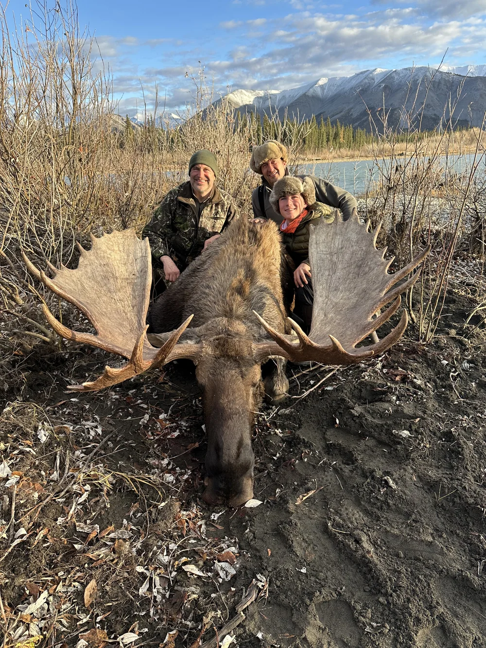 Alaska-Yukon Moose Hunts | Guided Moose Hunts in The Yukon — Blackstone ...