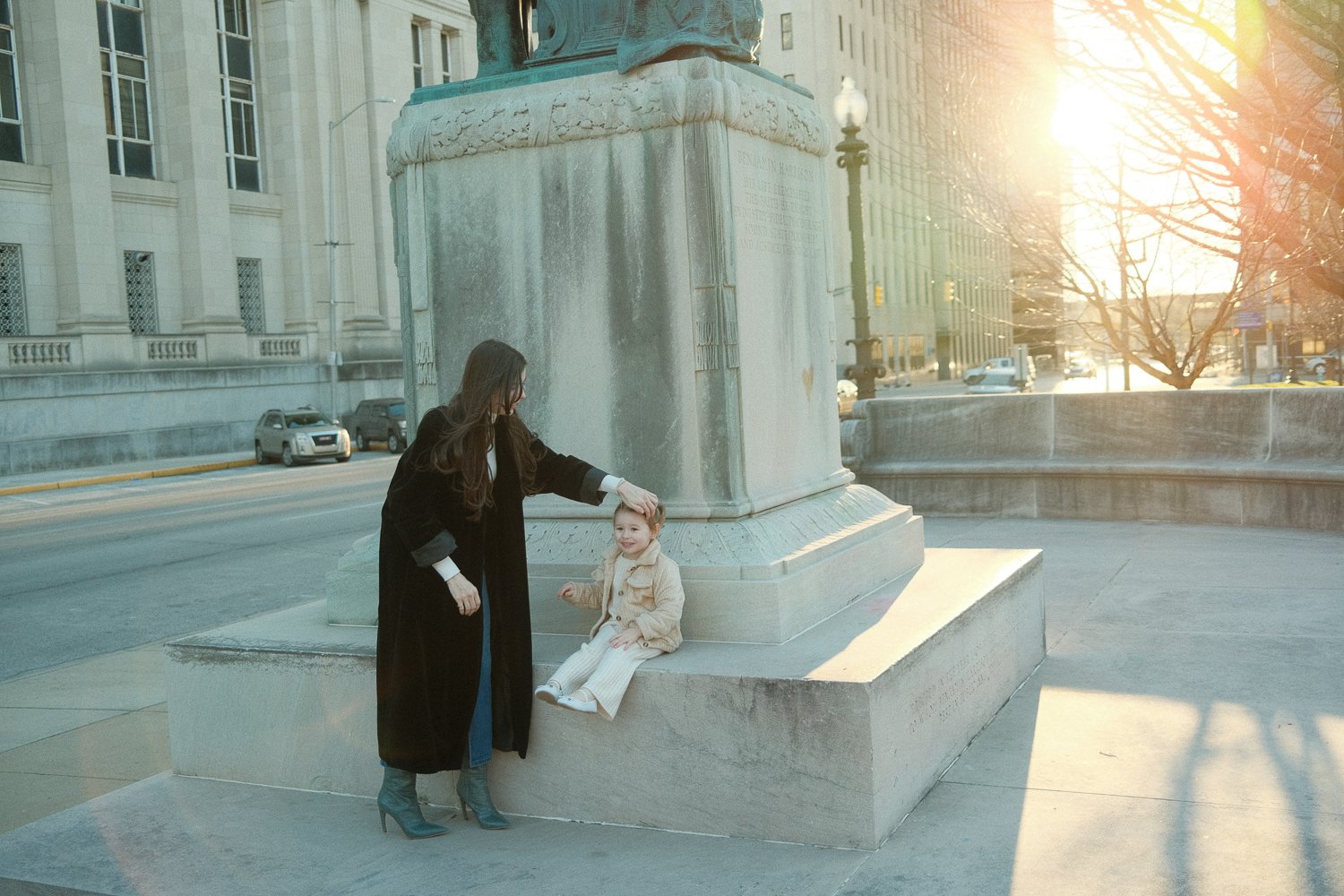 Mother Daughter Photoshoot during Sunset Downtown Indianapolis ...