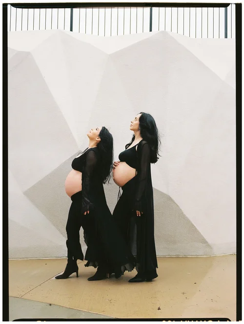 Best Friends Maternity Photoshoot — Heartstring Heirlooms