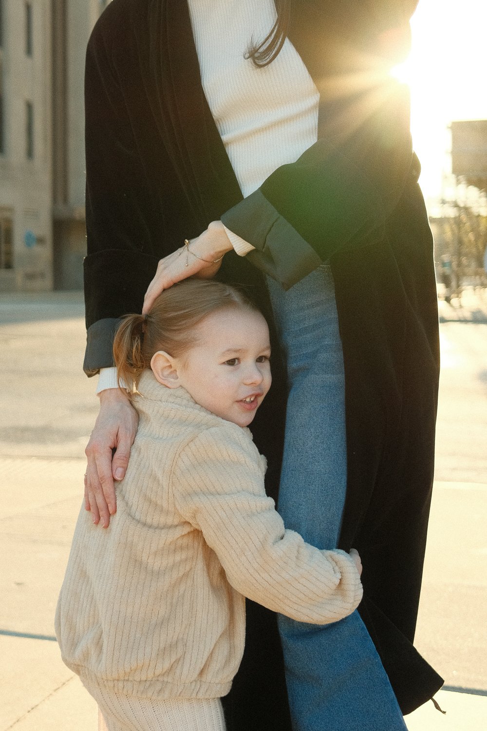 Mother Daughter Photoshoot during Sunset Downtown Indianapolis ...